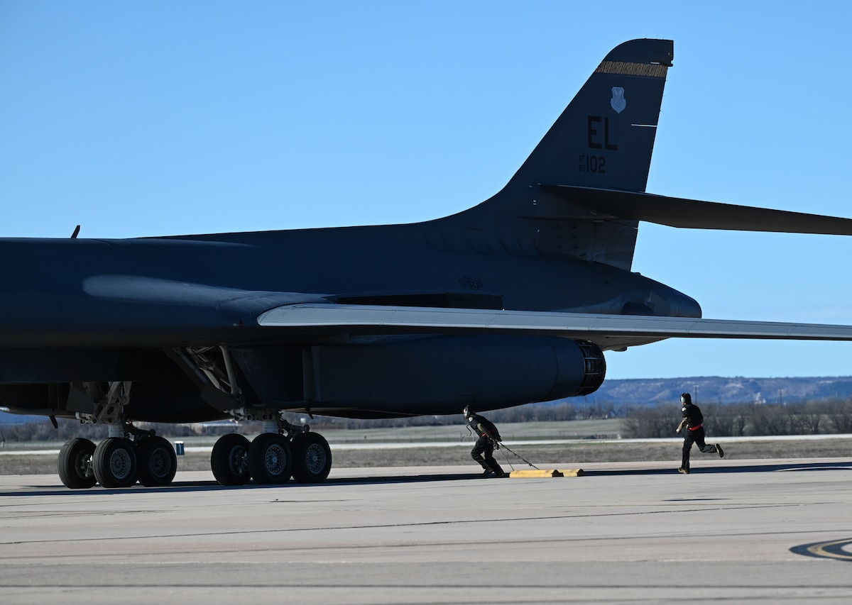 B-1Bs complete first-ever combat CONUS-to-CONUS mission > Dyess Air ...