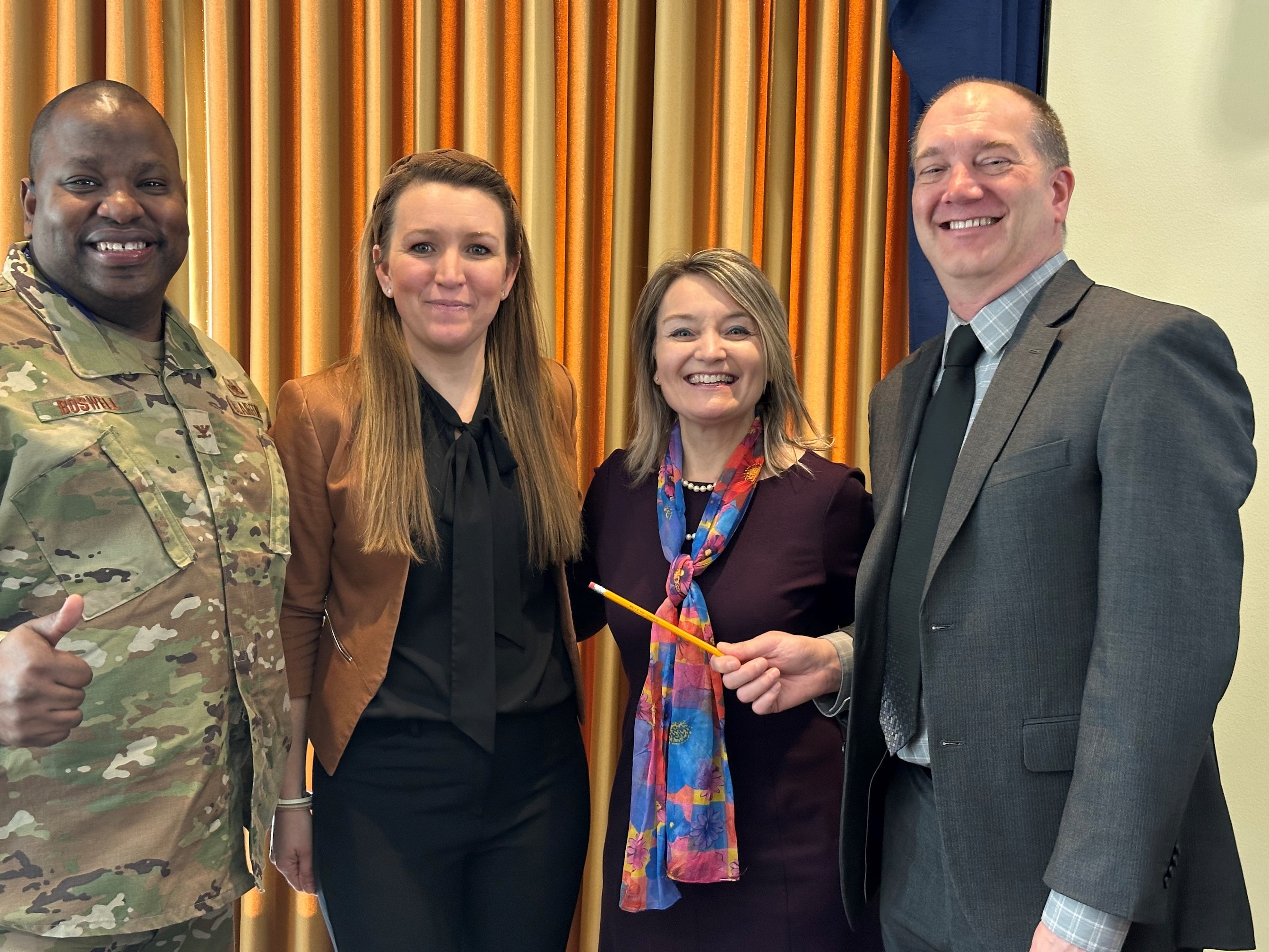 DLA Energy contracting officers mentoring program