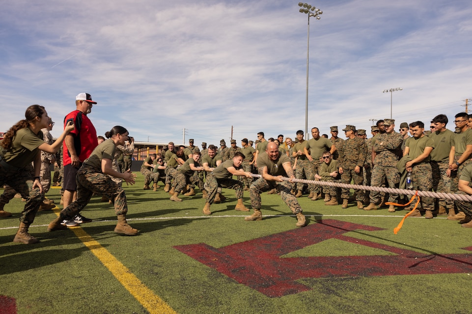 Super Squadron Competition: Marines battle for ultimate bragging rights ...