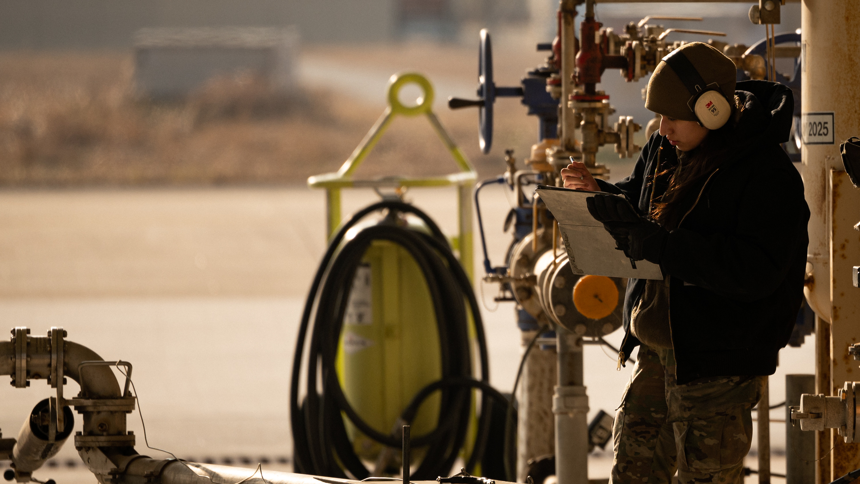 POL: Keeping the Pack ready, fast, lethal > Kunsan Air Base > Display