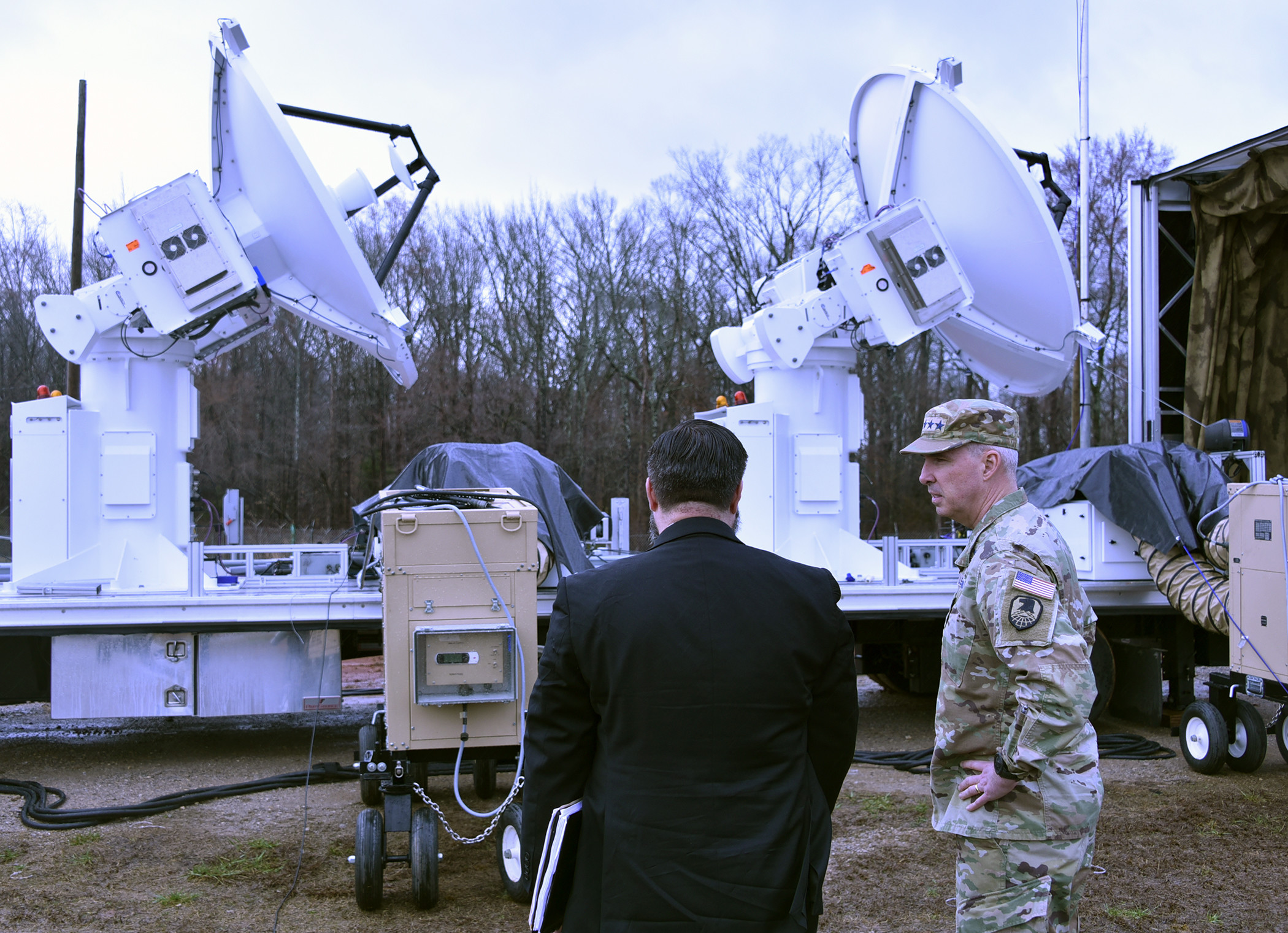Usspacecom Commander Visits Army Space Command United States Space
