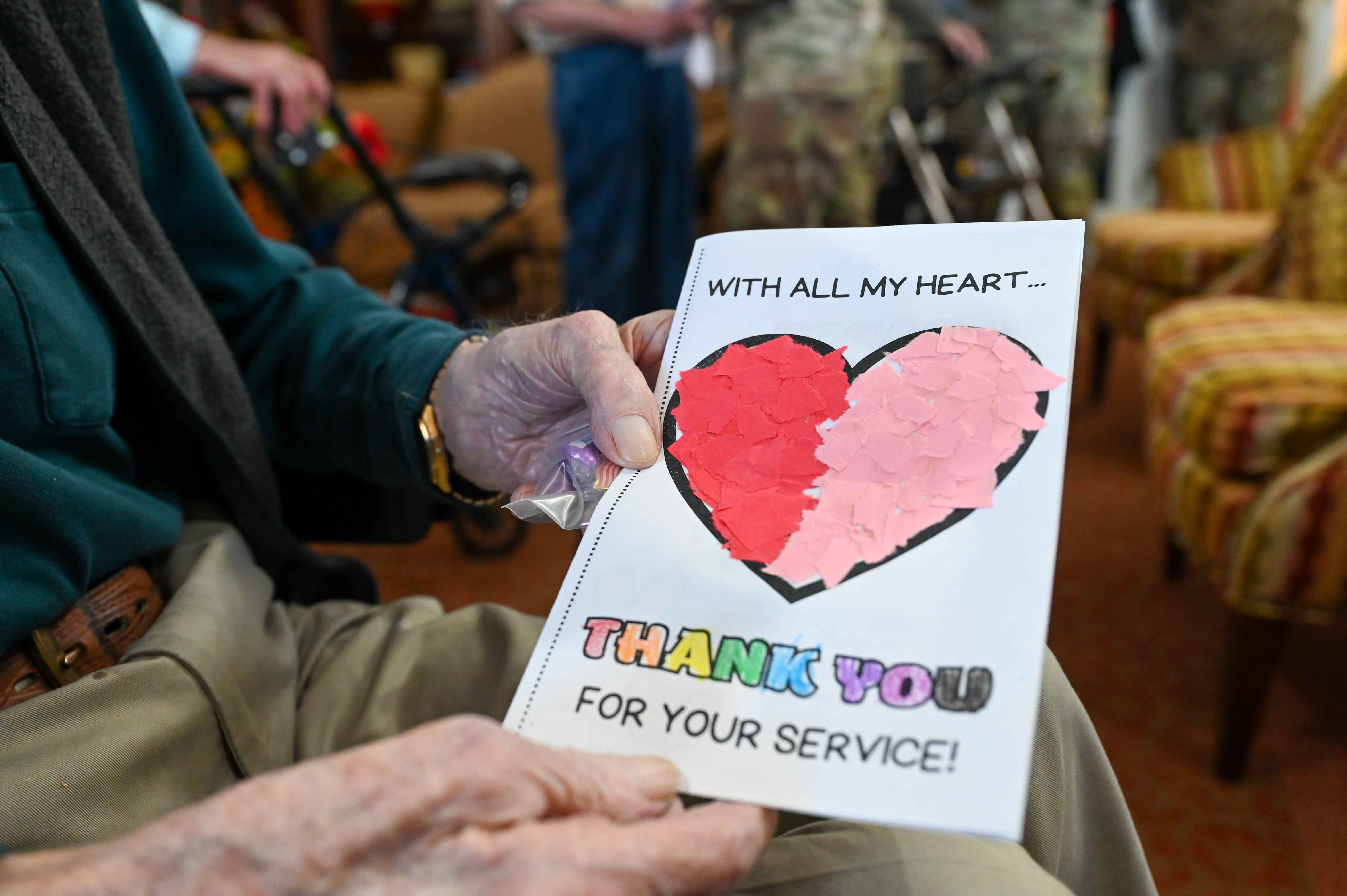 Heartfelt Connections: Airmen deliver Valentines to Veterans > Air ...