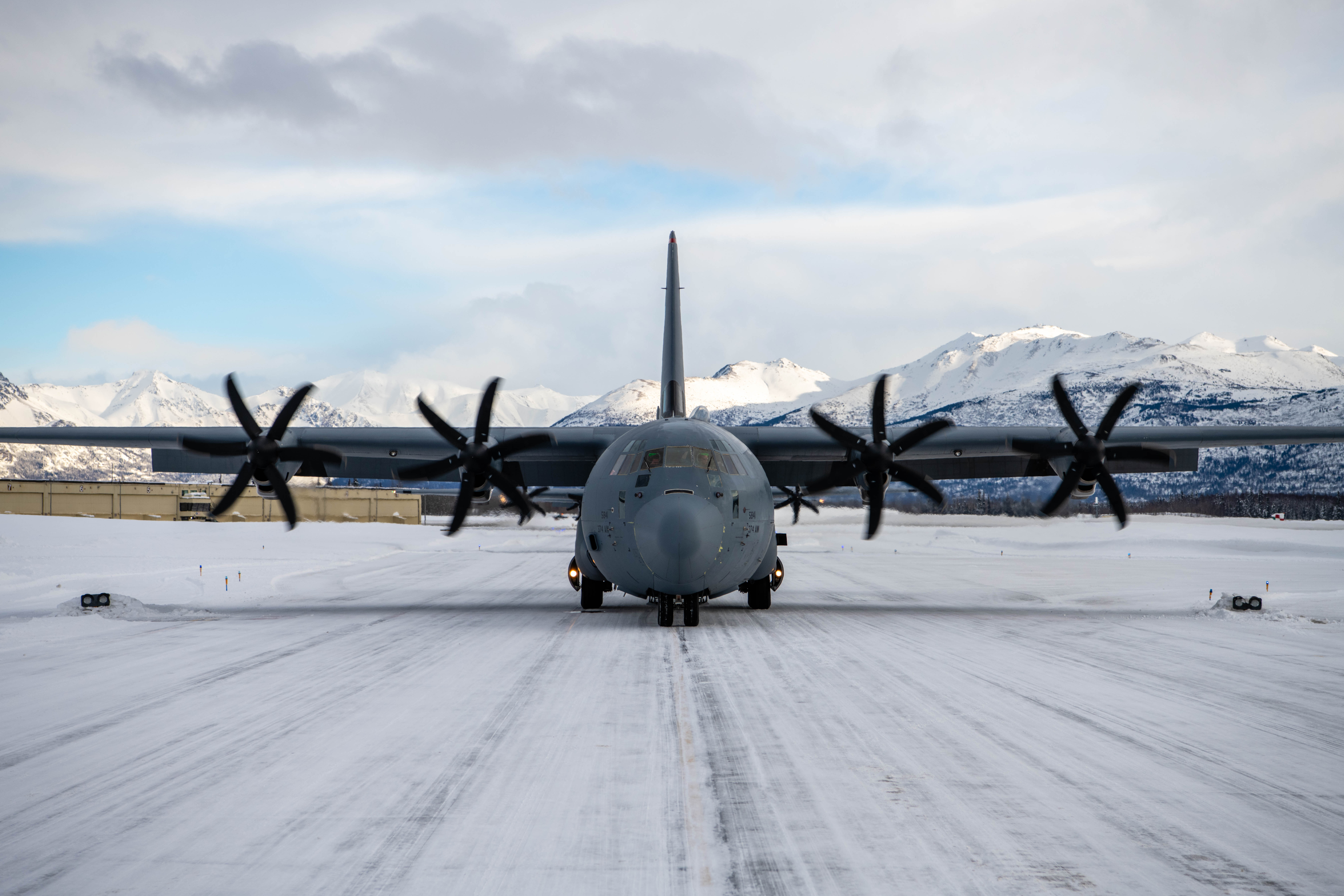 Yokota Airmen take on the tundra during JPMRC 24-02 > Yokota Air Base ...
