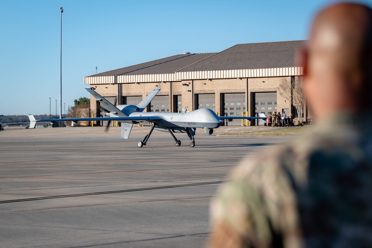 Total Force teamwork lands MQ-9 Reaper for first time at Shaw > Shaw ...