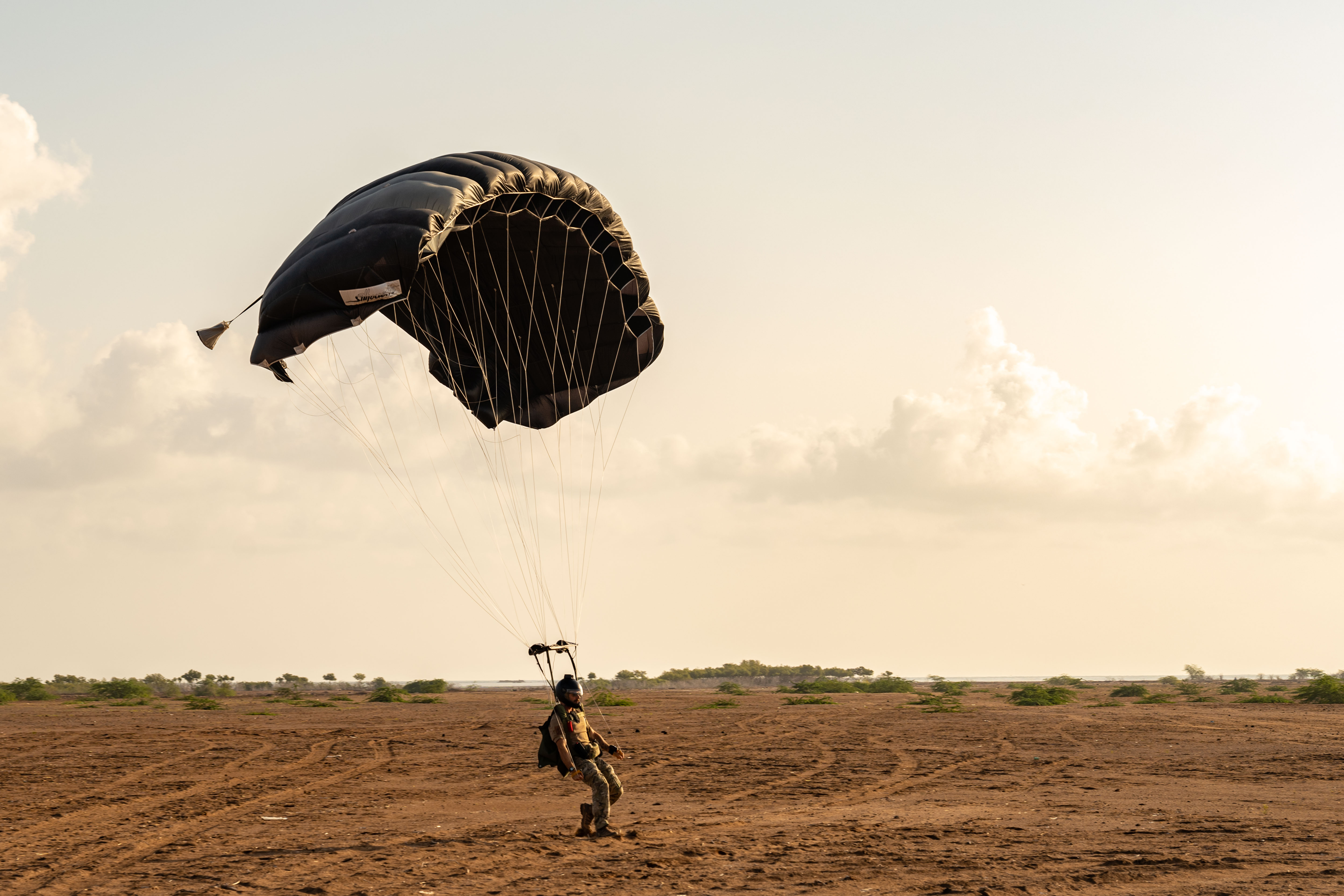 JPRC, 82nd ERQS conduct HALO jumps over East Africa > U.S. Air Forces ...