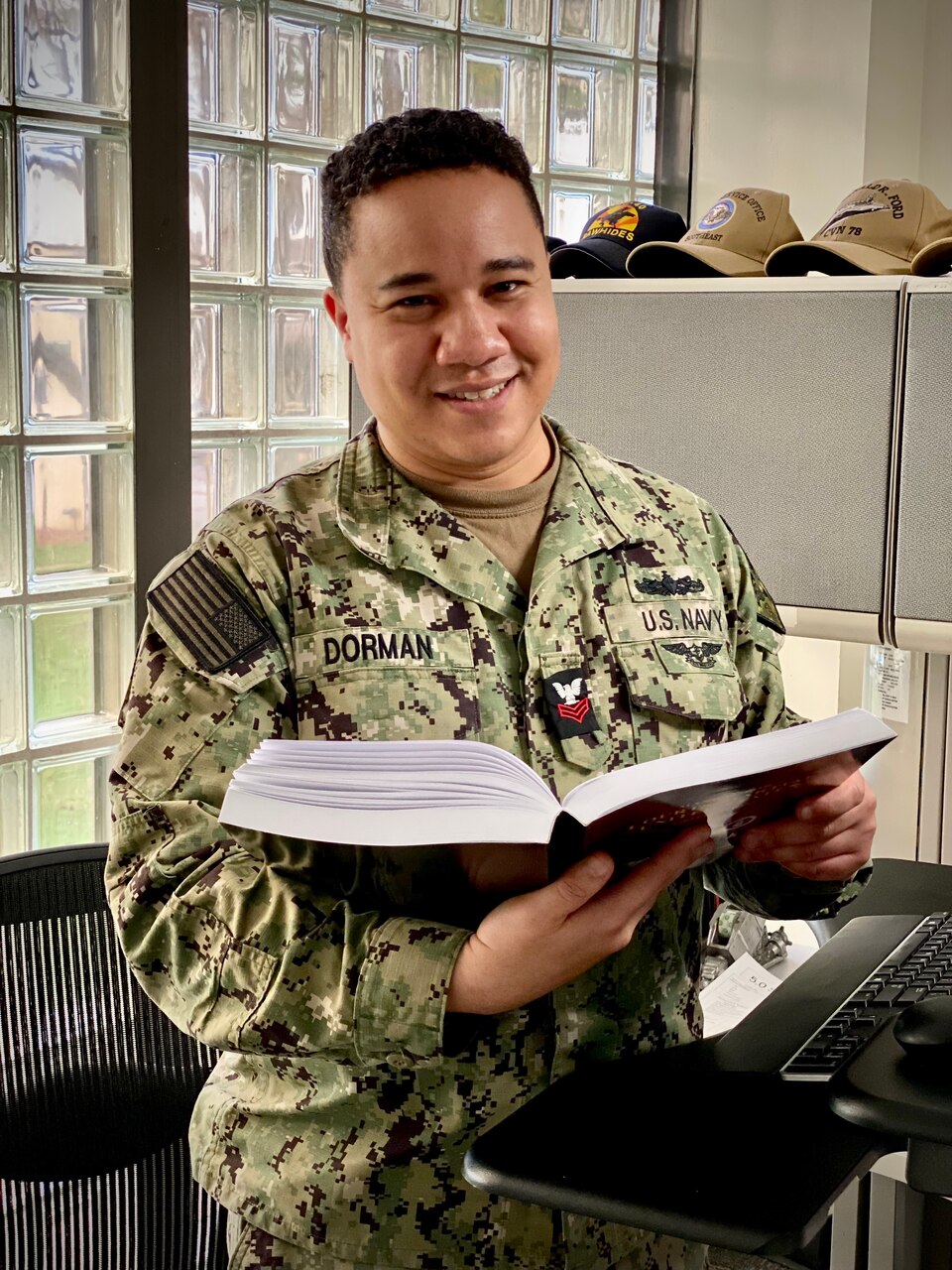 Legalman celebrates rating, reflects on service > Navy Medicine > News ...