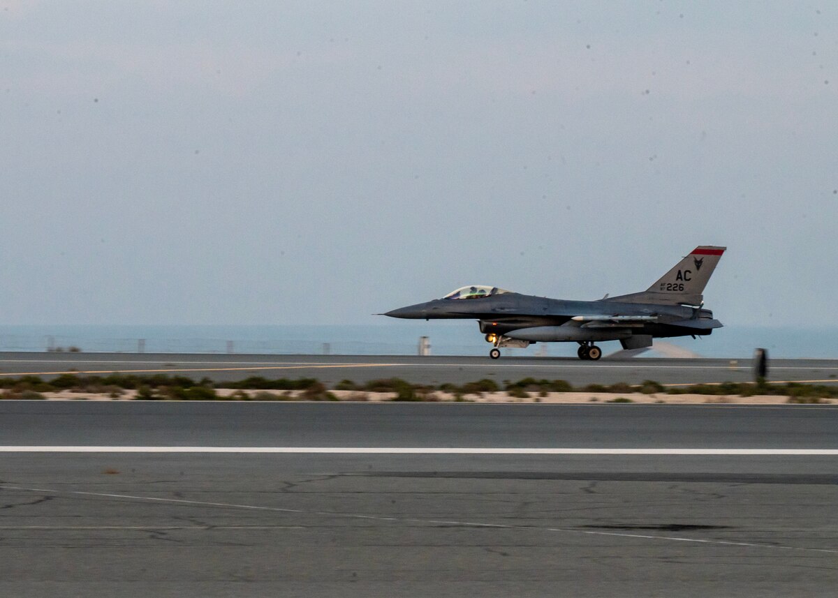 US, Bahrain showcase expeditionary deployment capabilities > Air Combat ...