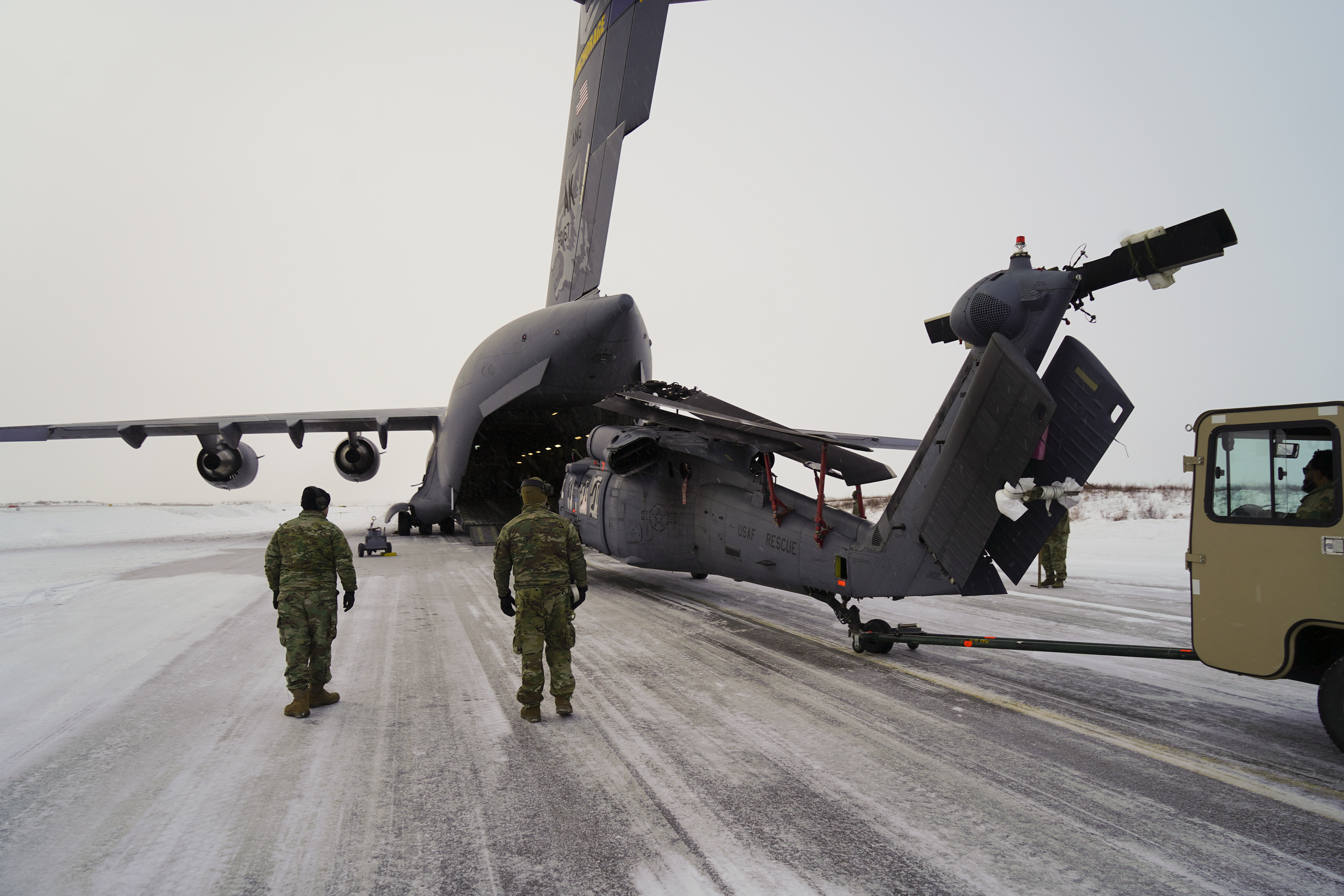 Aircraft maintenance Airmen critical part of Pave Hawk transport ...