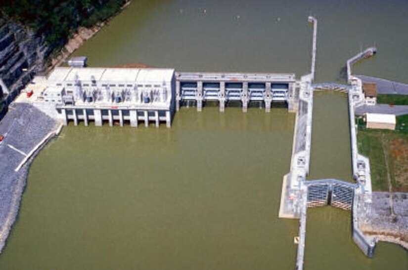 Cordell Hull Navigation Lock > Great Lakes and Ohio River Division ...