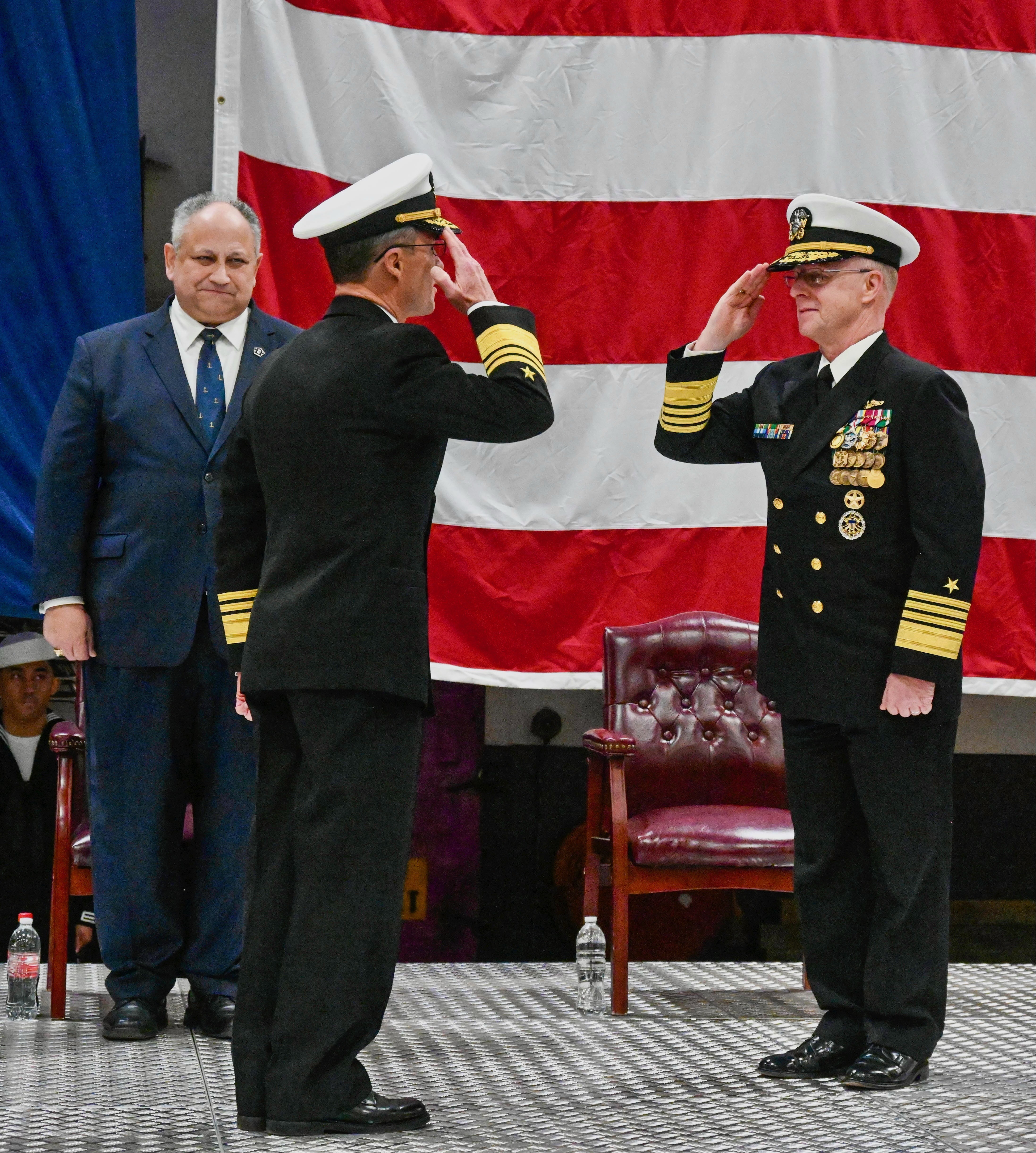 SECNAV Del Toro Honors 2nd Fleet/Joint Forces Command Norfolk Commander ...