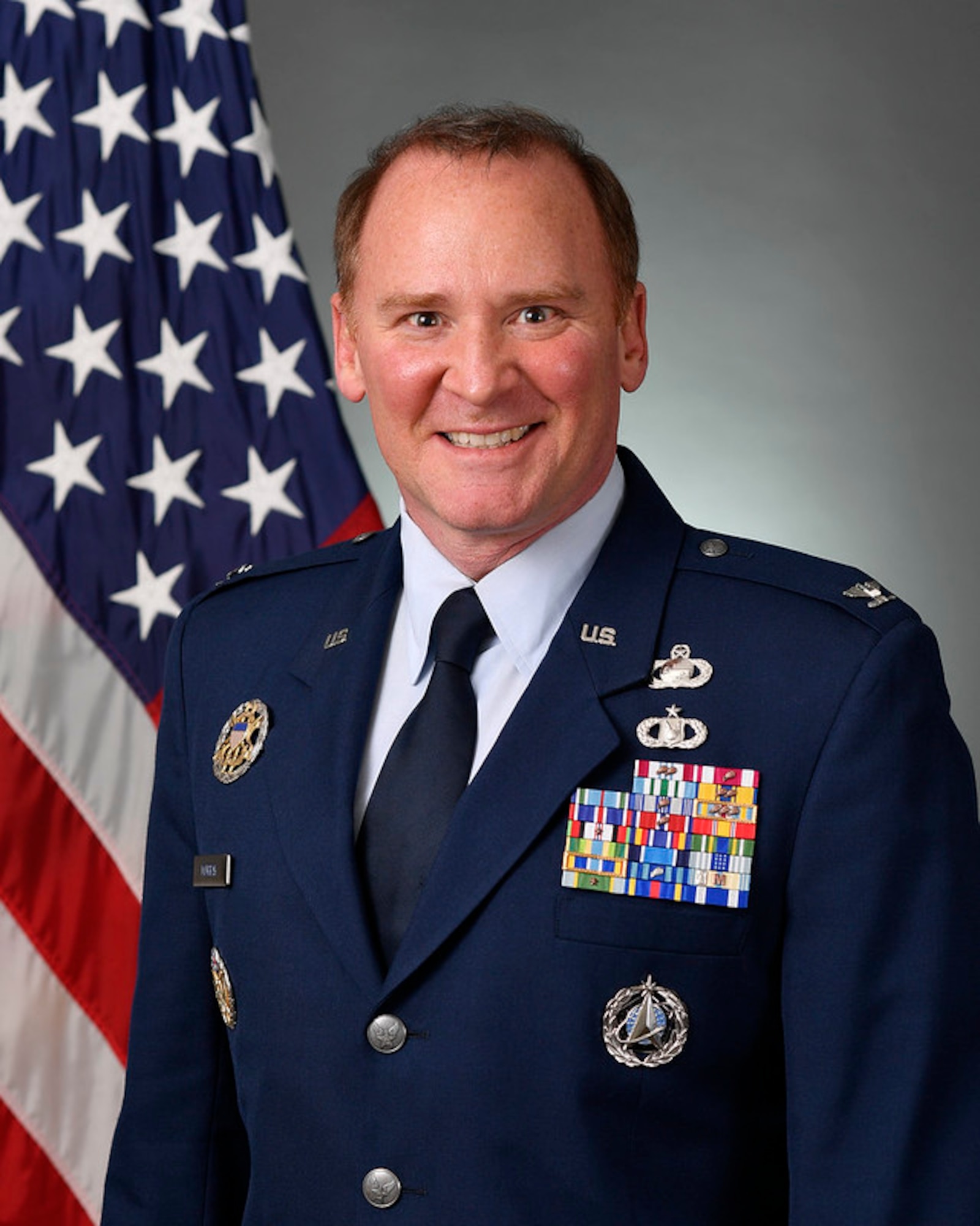 ROBERT B. MURRAY > Air Reserve Personnel Center > Display