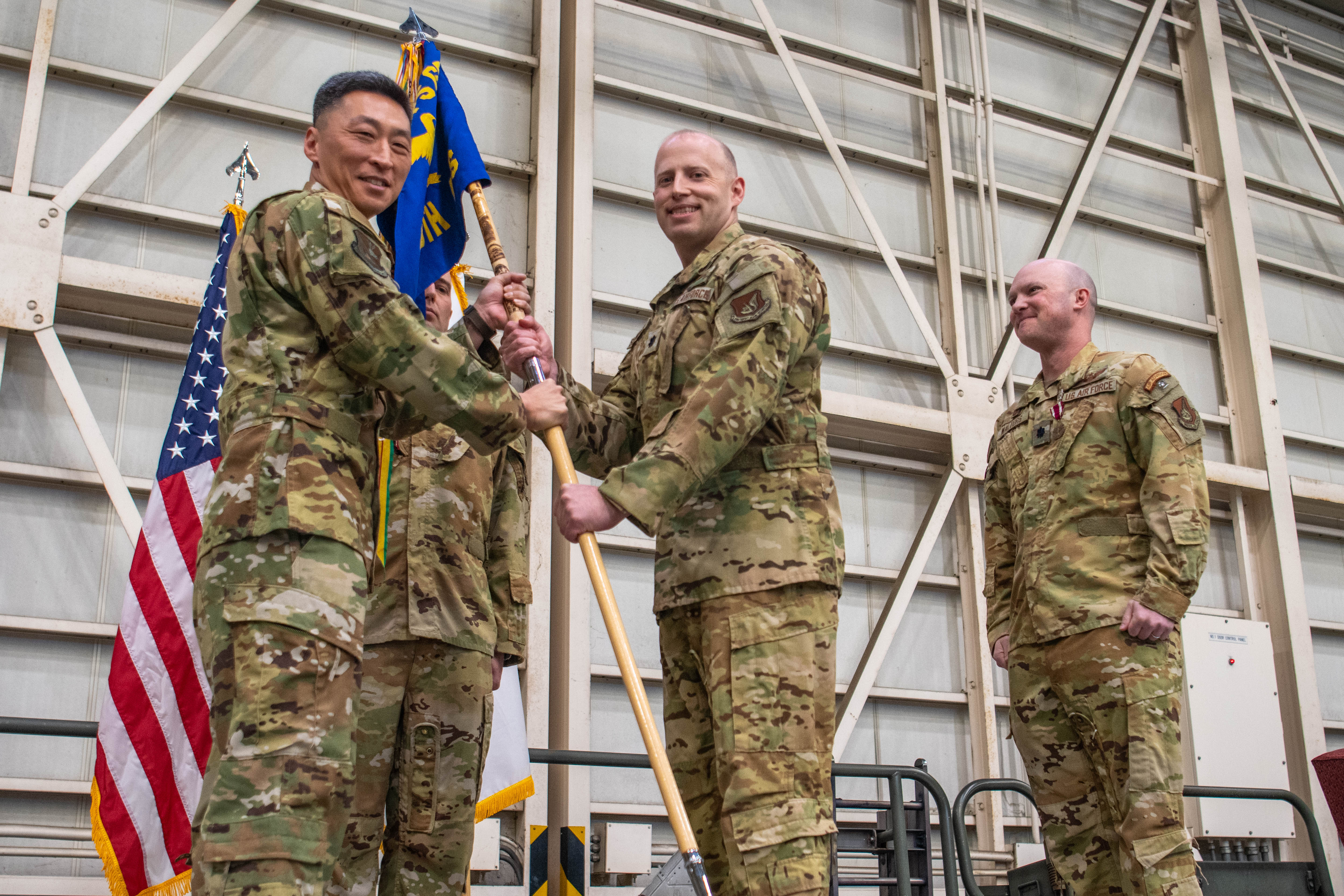 459th Airlift Squadron Changes Command > 5th Air Force > Article Display