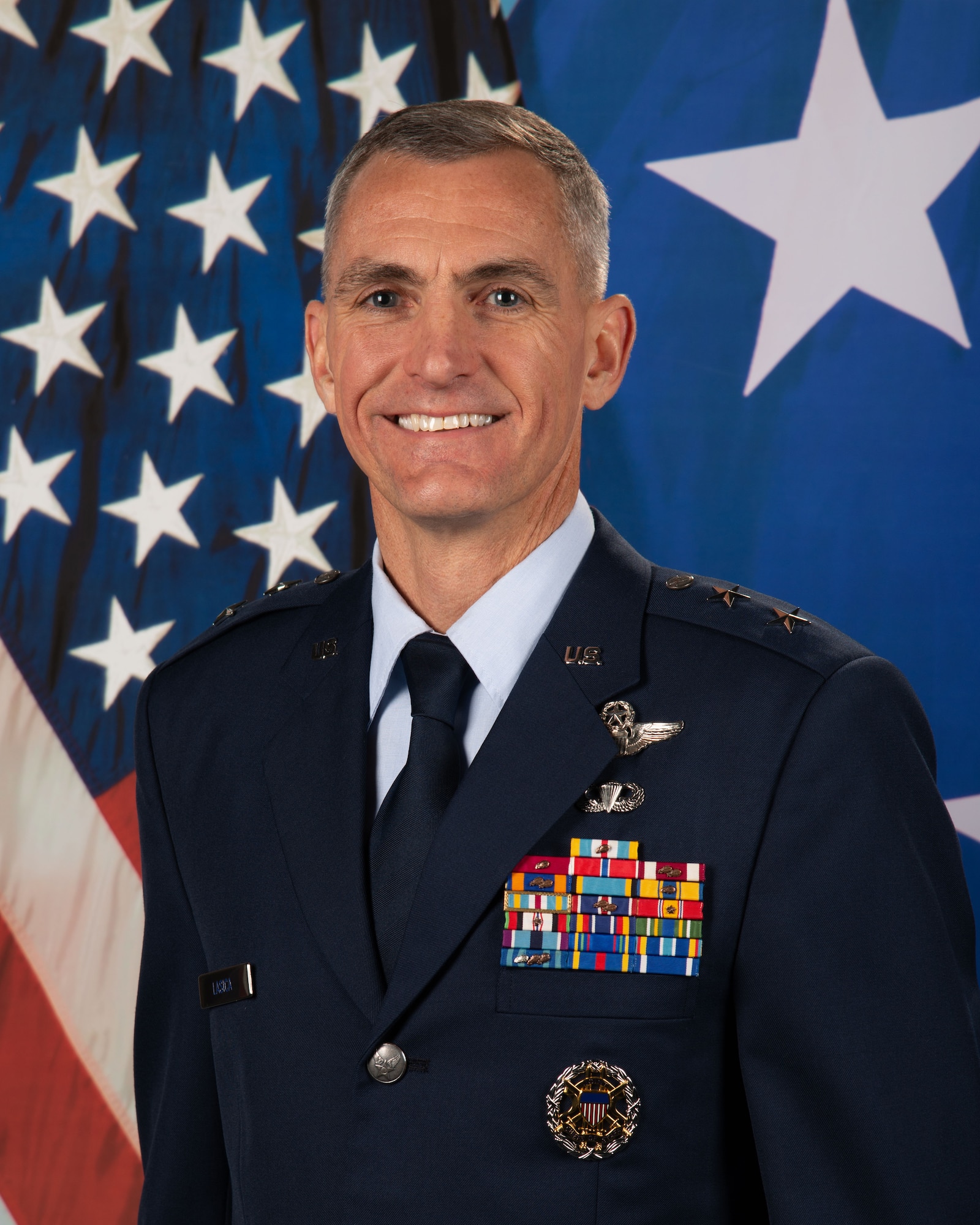 DANIEL T. LASICA > Air Force > Biography Display