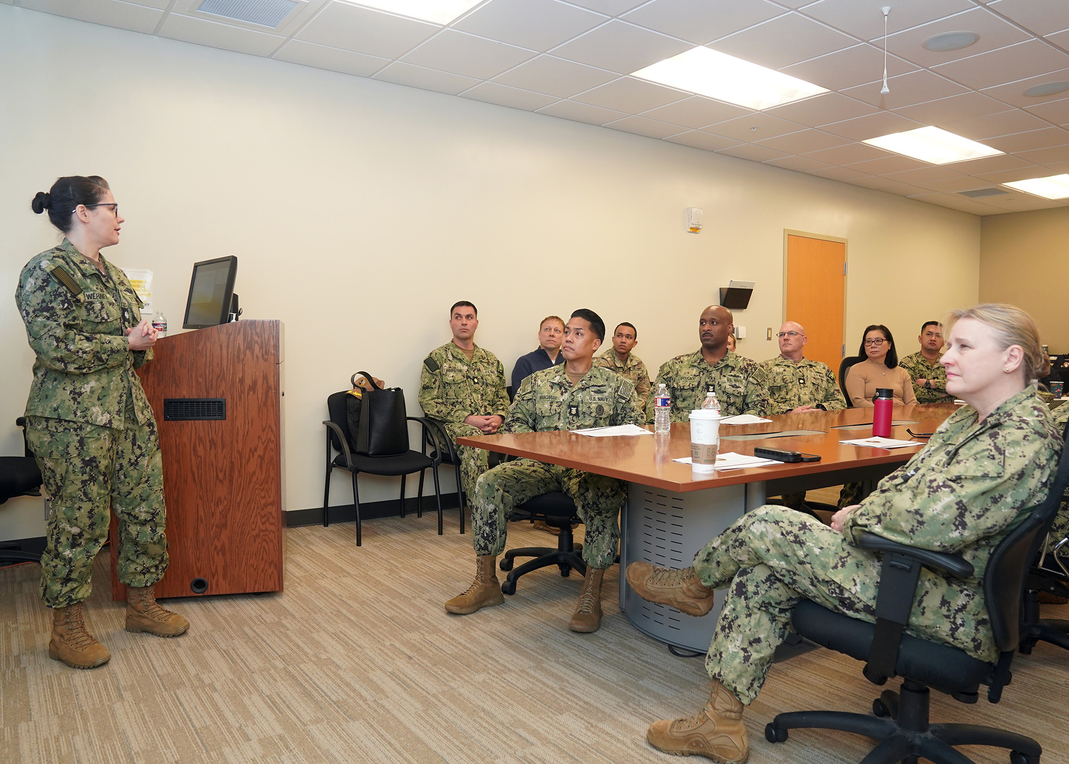 BUMED FORCM Mangaran visits Naval Medical Research Unit San Antonio ...