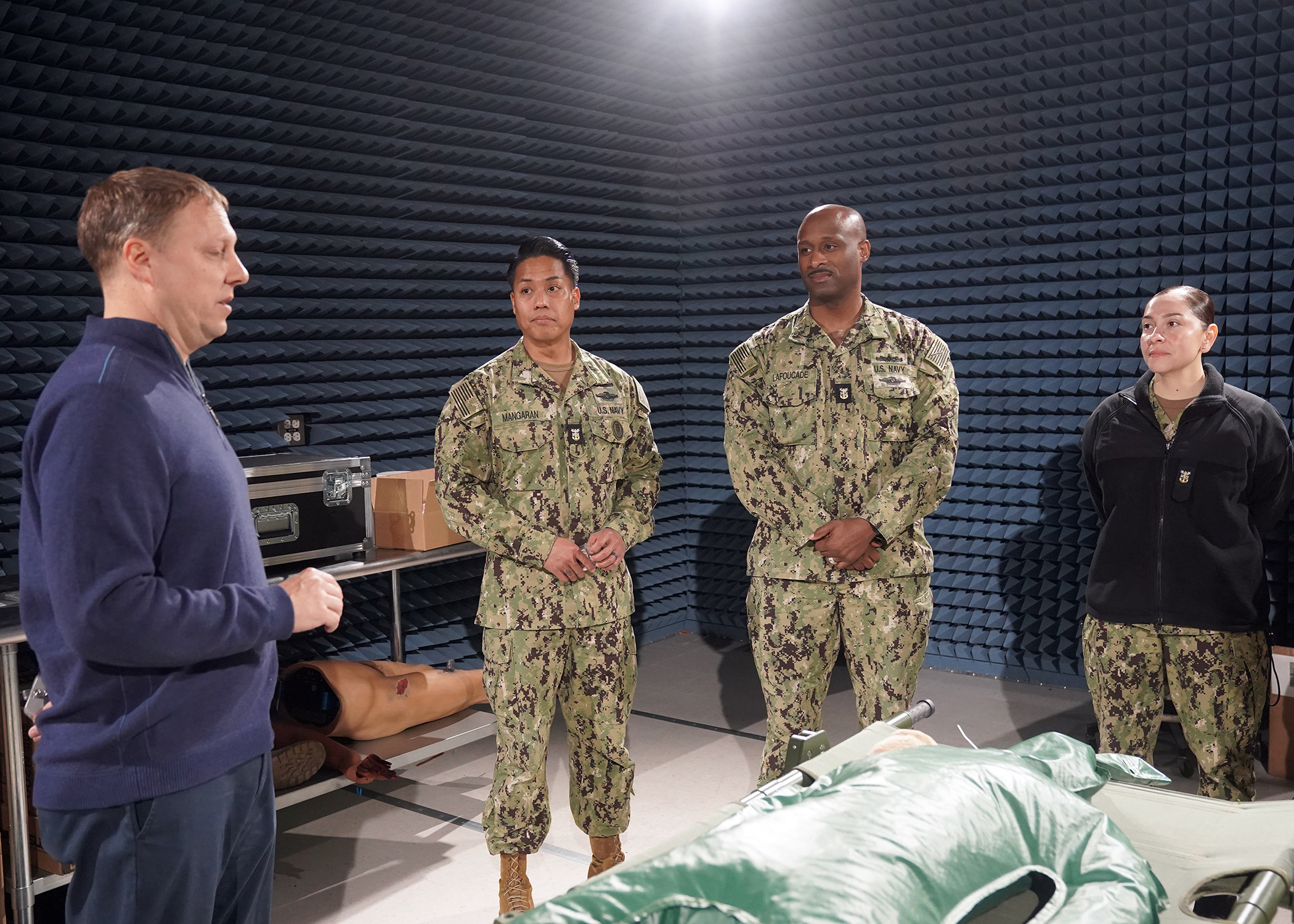 BUMED FORCM Mangaran visits Naval Medical Research Unit San Antonio ...