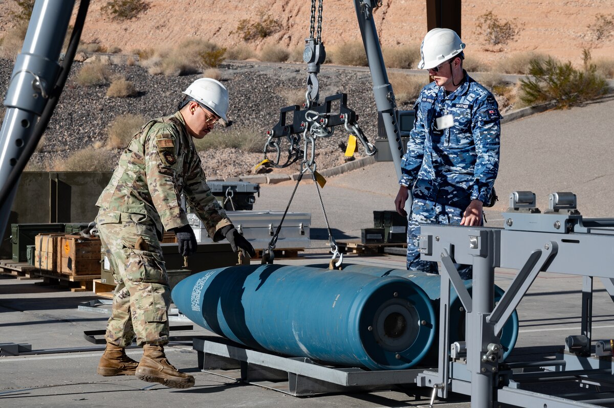 U.S. Air Force and Royal Australian Air Force unite for munitions ...