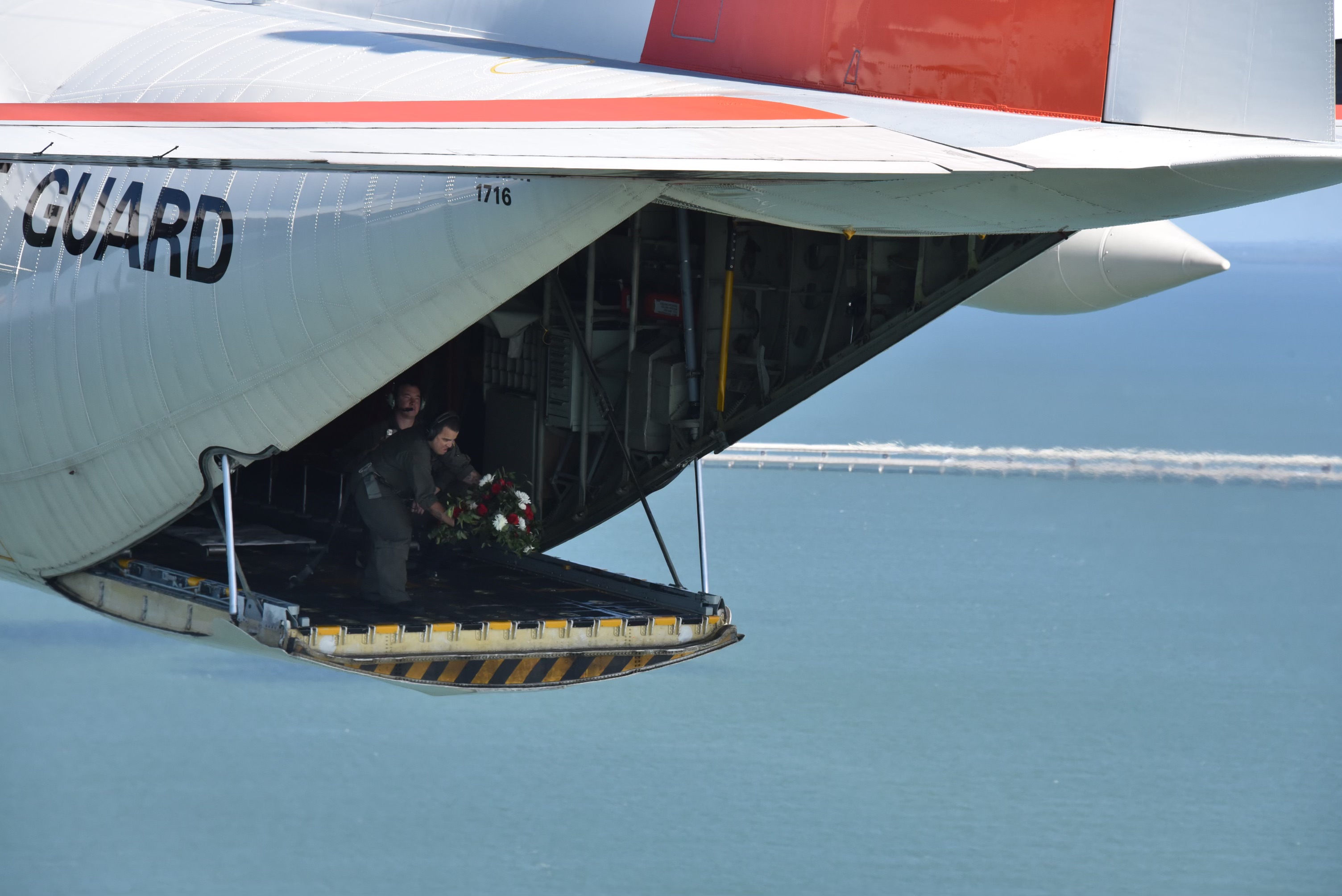Coast Guard holds memorial to honor fallen crew members of Coast Guard ...