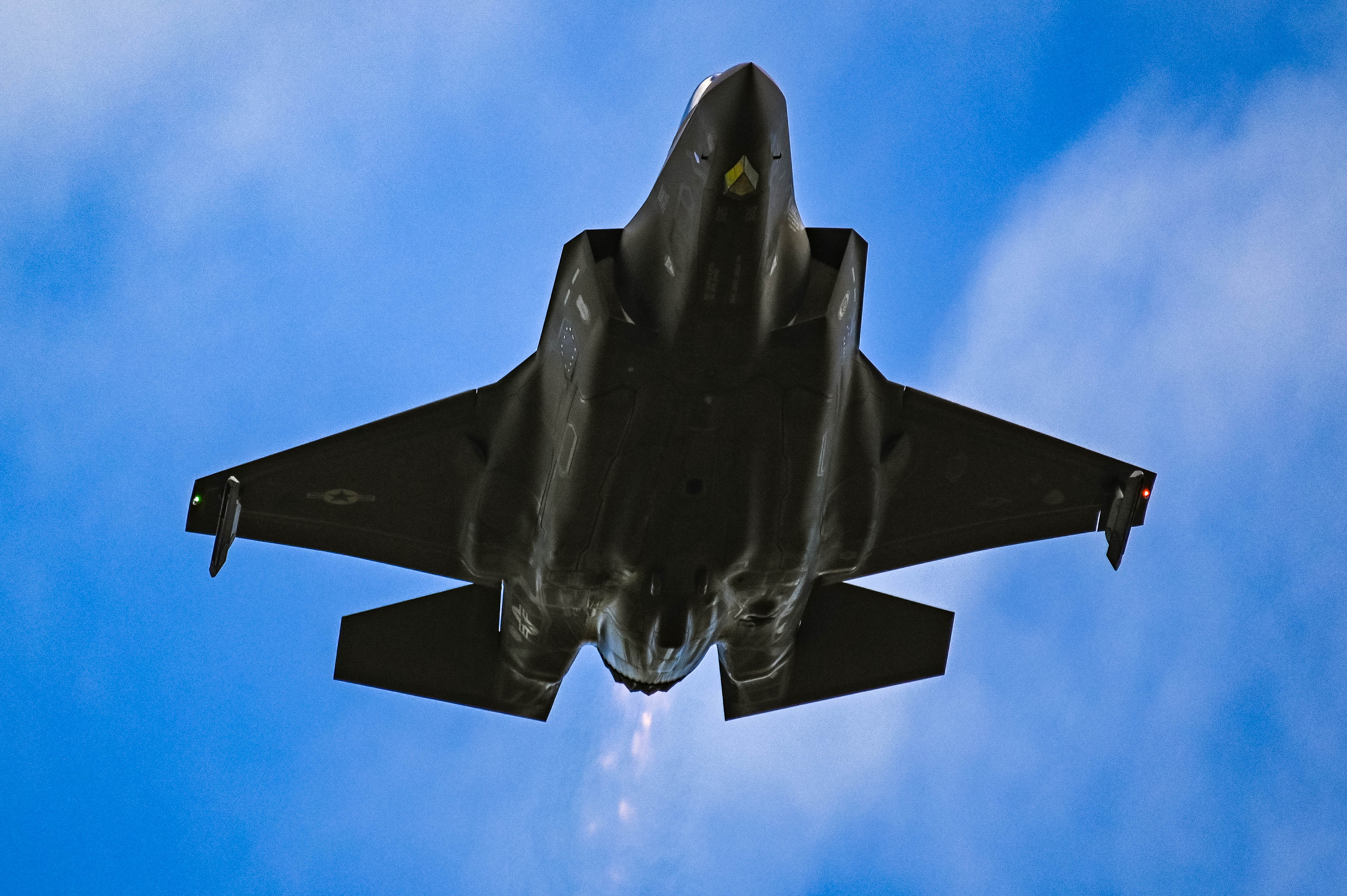 33rd Fighter Wing F-35s travel to Savannah and MacDill for flying ...