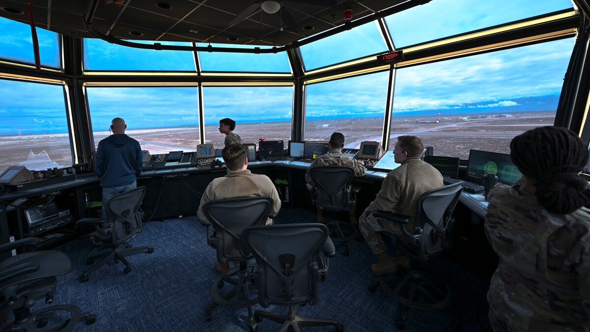 54th OSS ensures safe flight operations > Air Force Safety Center ...