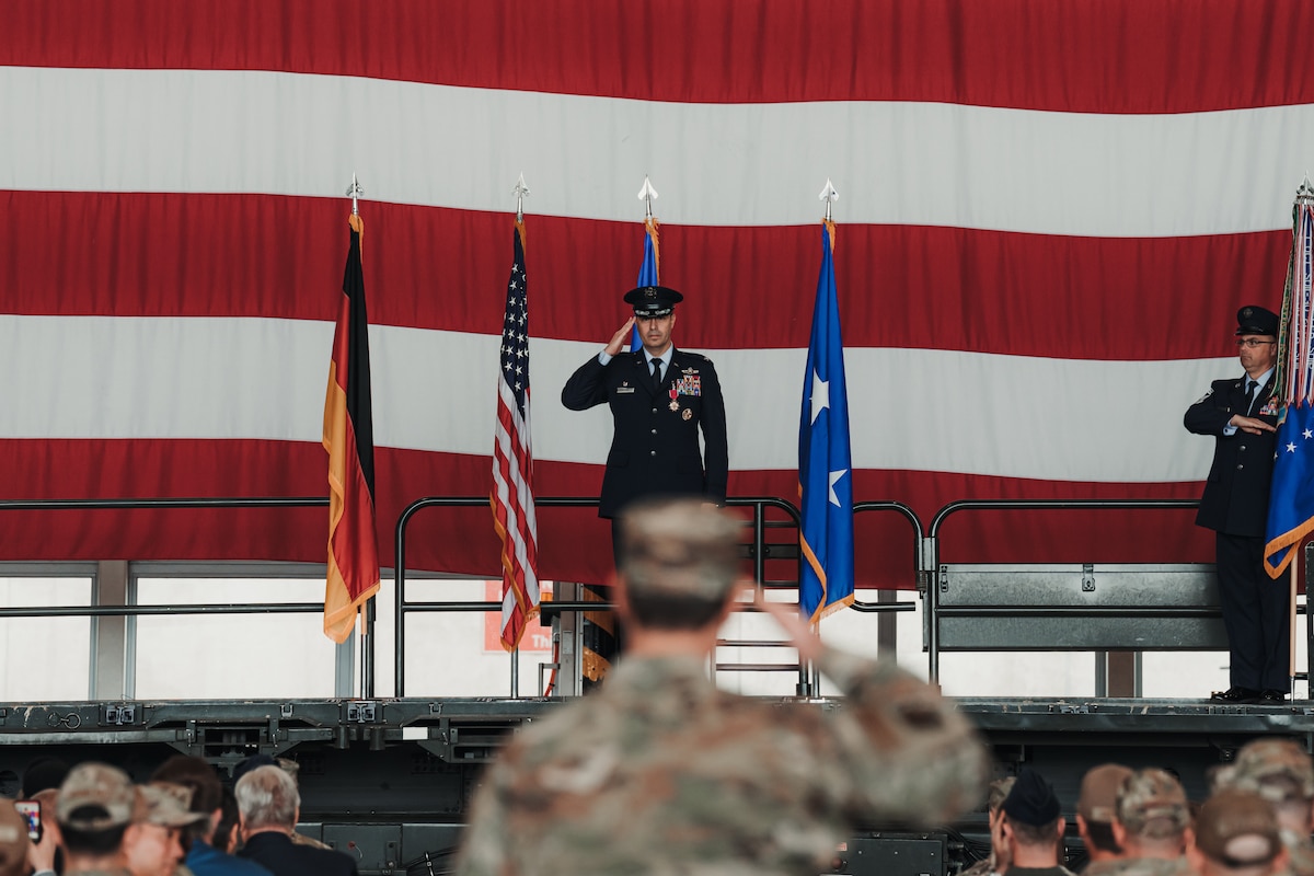 521st Air Mobility Operations Wing Welcomes New Commander > 521st Air ...
