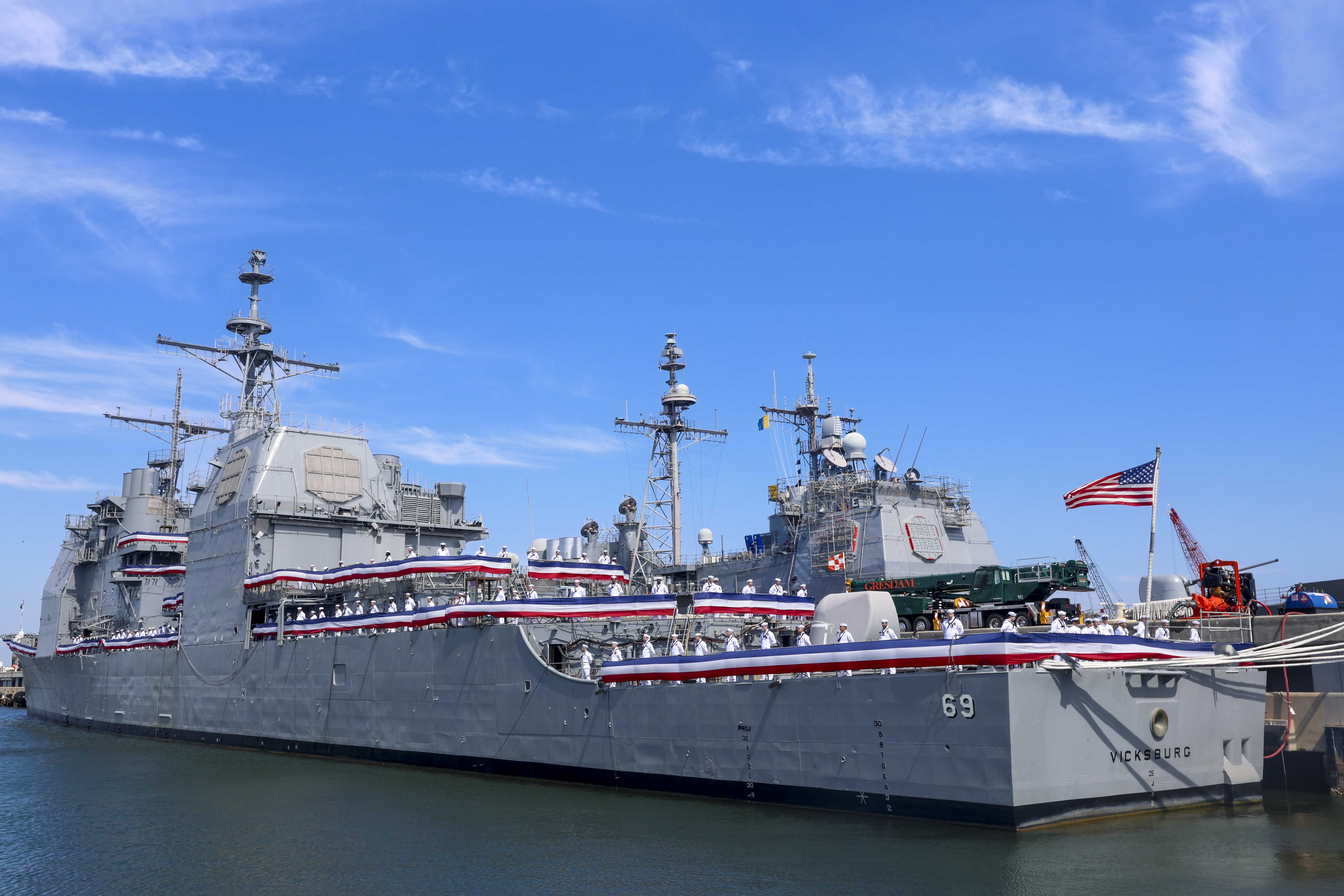USS Vicksburg Decommissions > Commander, Naval Surface Force Atlantic ...