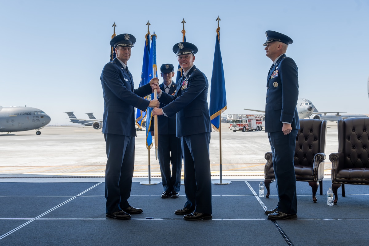Col. Jay Johnson takes command of the 60th AMW > 505th Command and ...