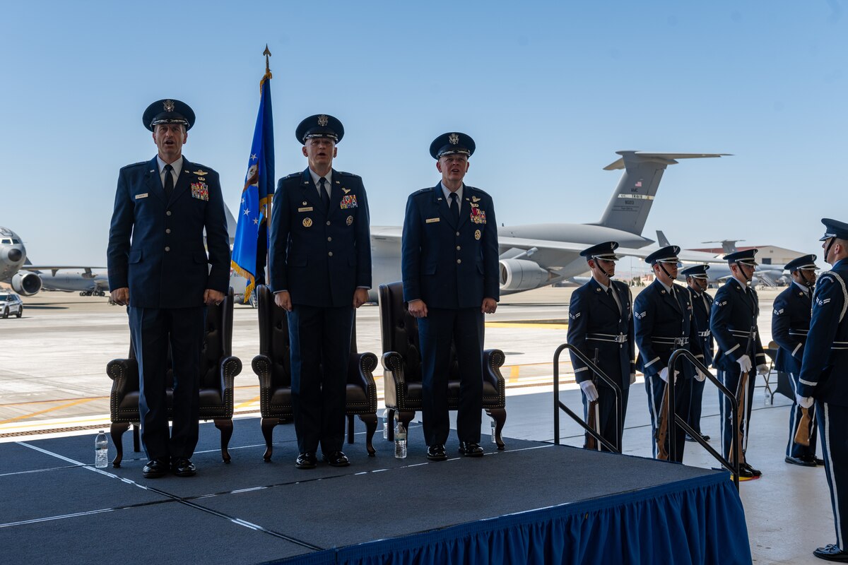 Col. Jay Johnson takes command of the 60th AMW > Travis Air Force Base ...