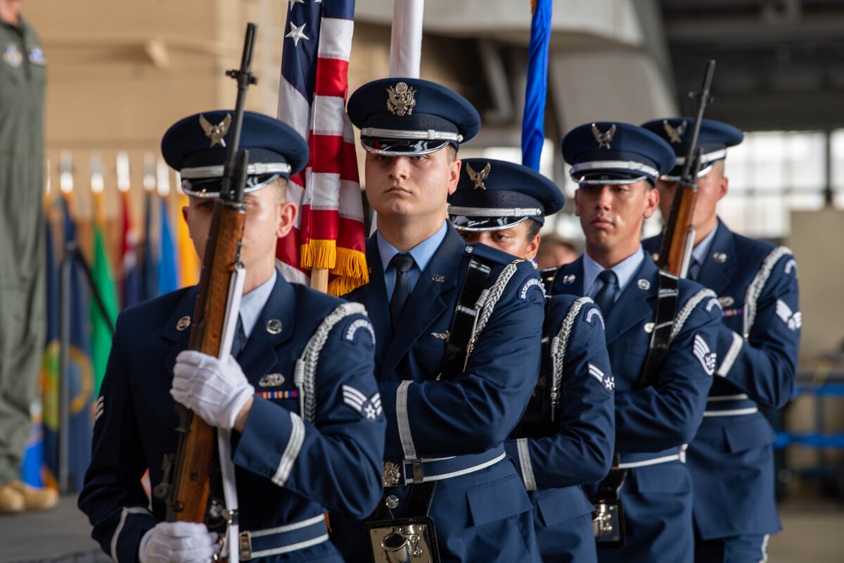 374th Airlift Wing changes command > Yokota Air Base > Article Display