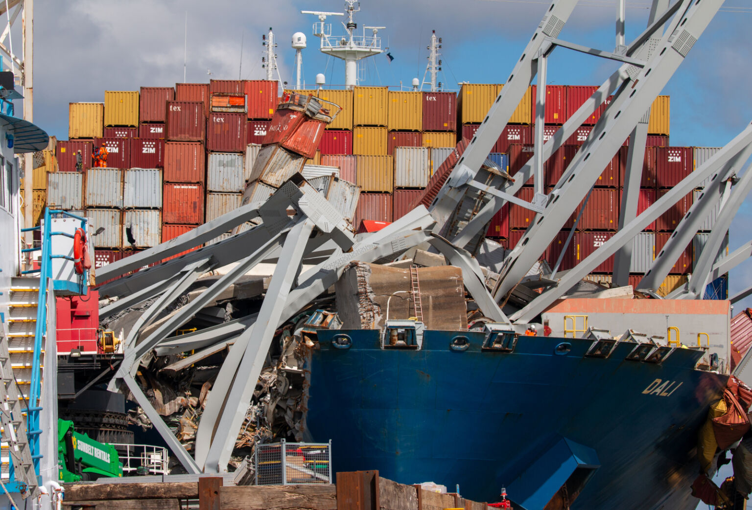 Army Chief of Engineers Details Efforts to Reopen Baltimore Port > U.S ...
