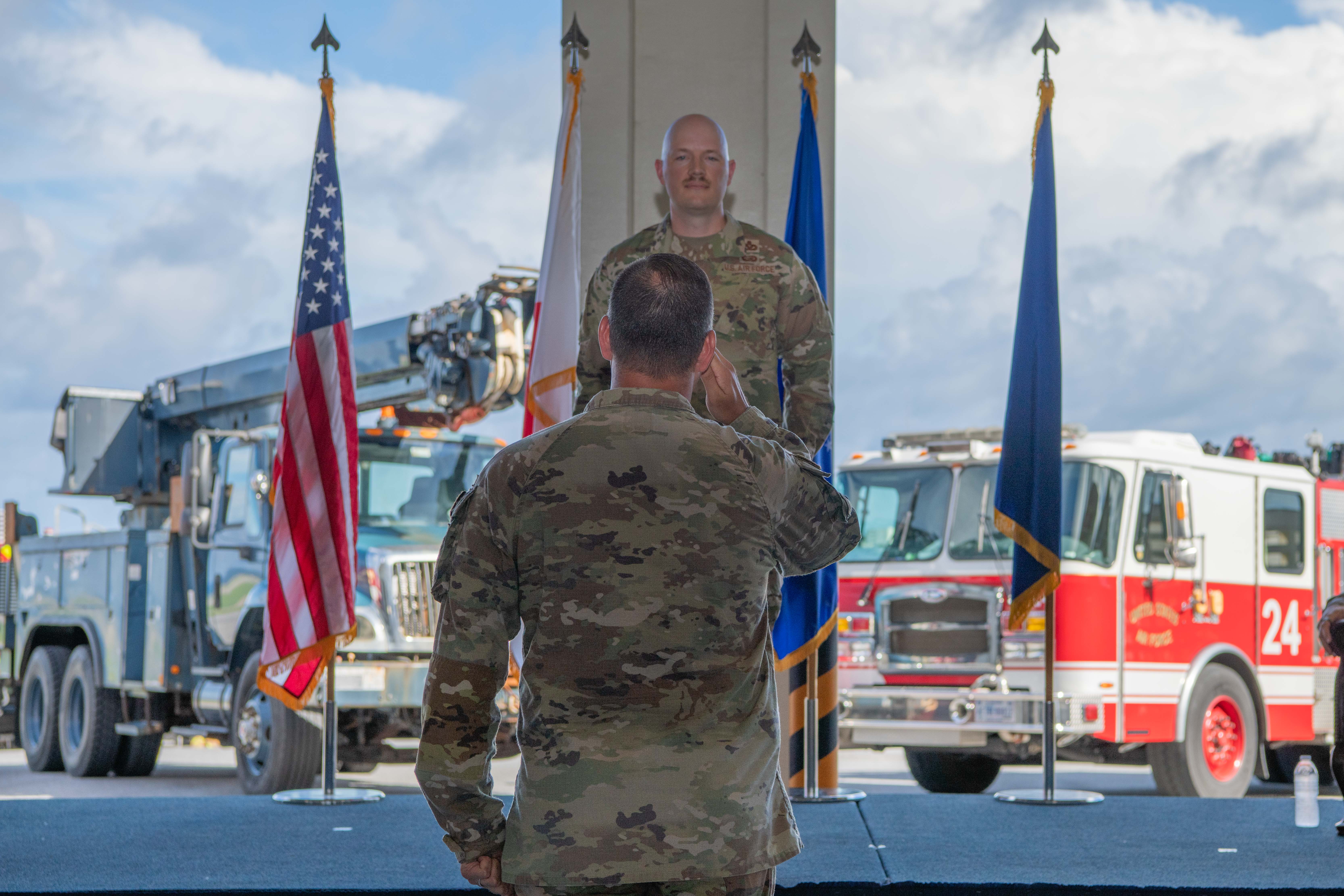 18th CEG Change of Command > Kadena Air Base > Article Display