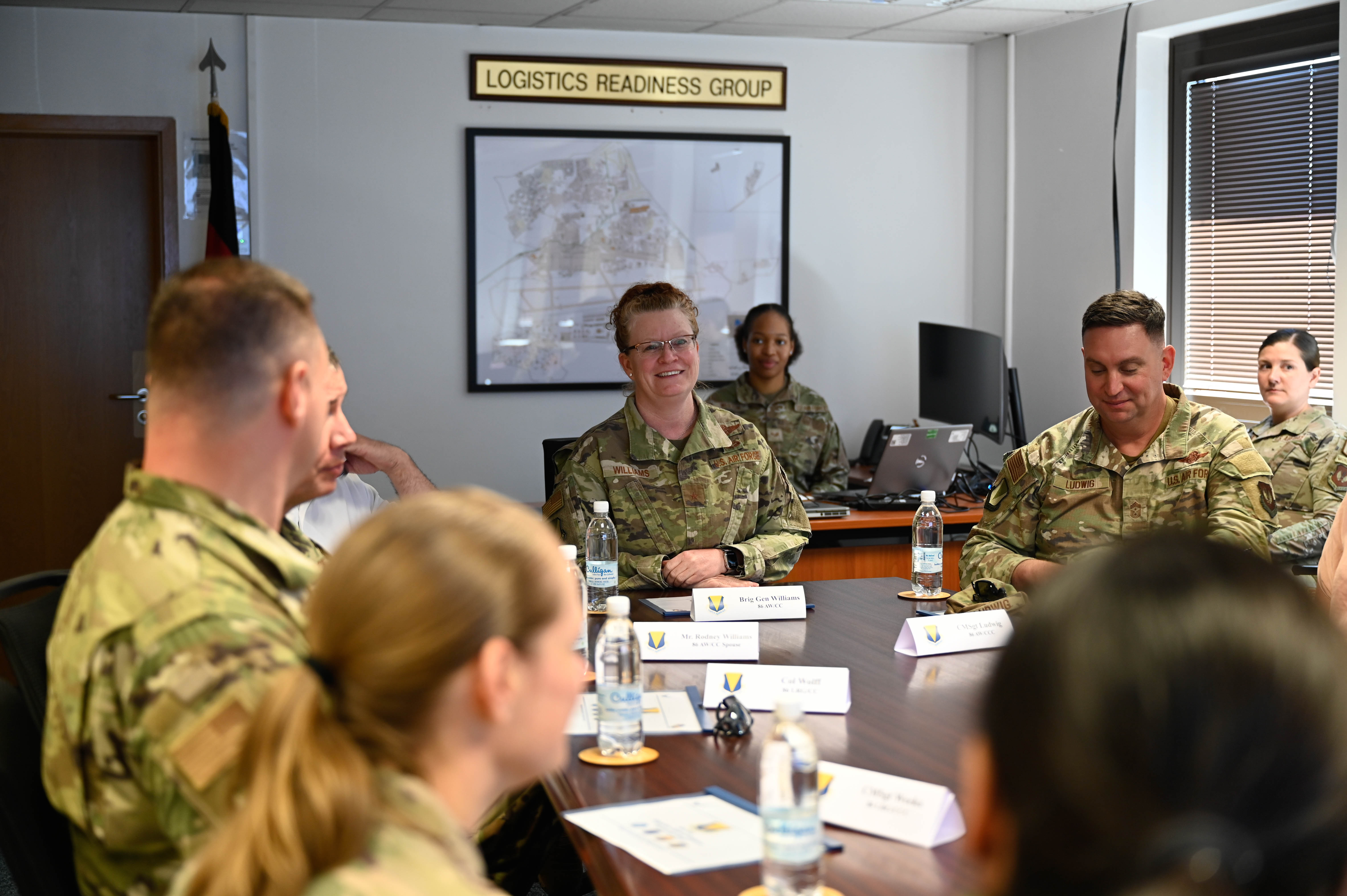 86 AW Commander learns 86 LRG mission through immersion tour > Ramstein ...