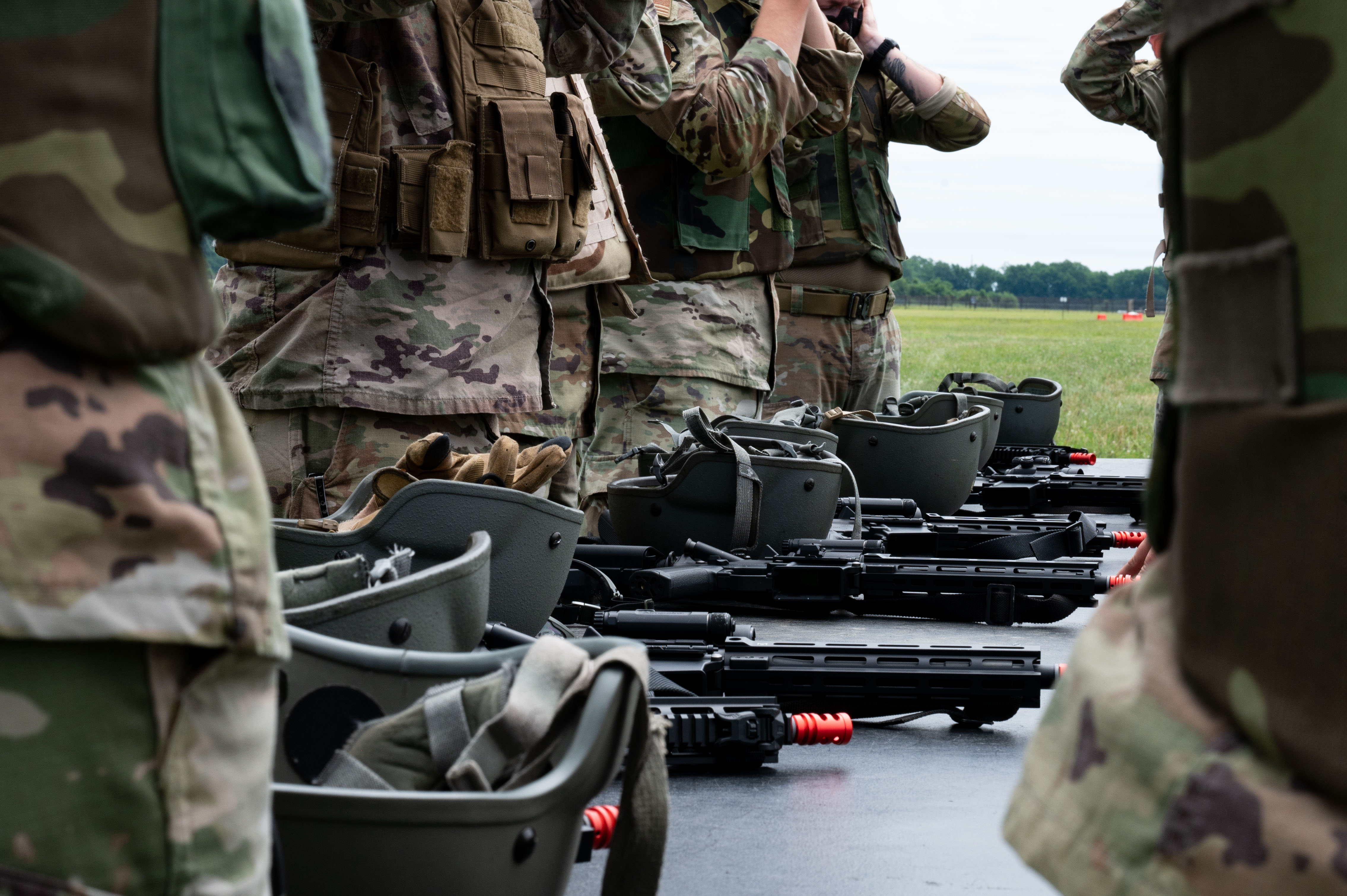 TALN gears up with new airsoft rifles > Dover Air Force Base > Article ...