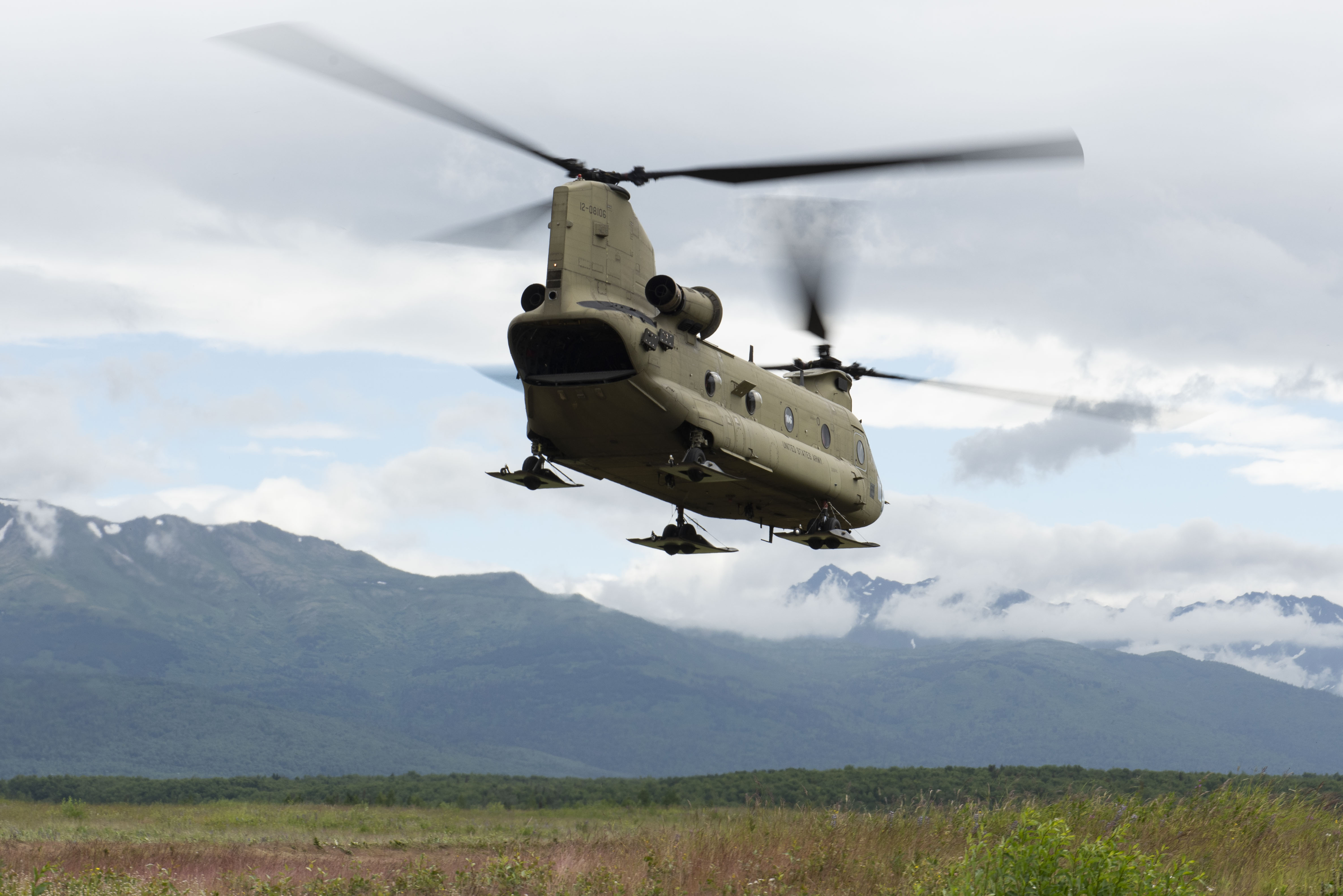 Pararescuemen, paratroopers, tactical air controllers conduct joint ...