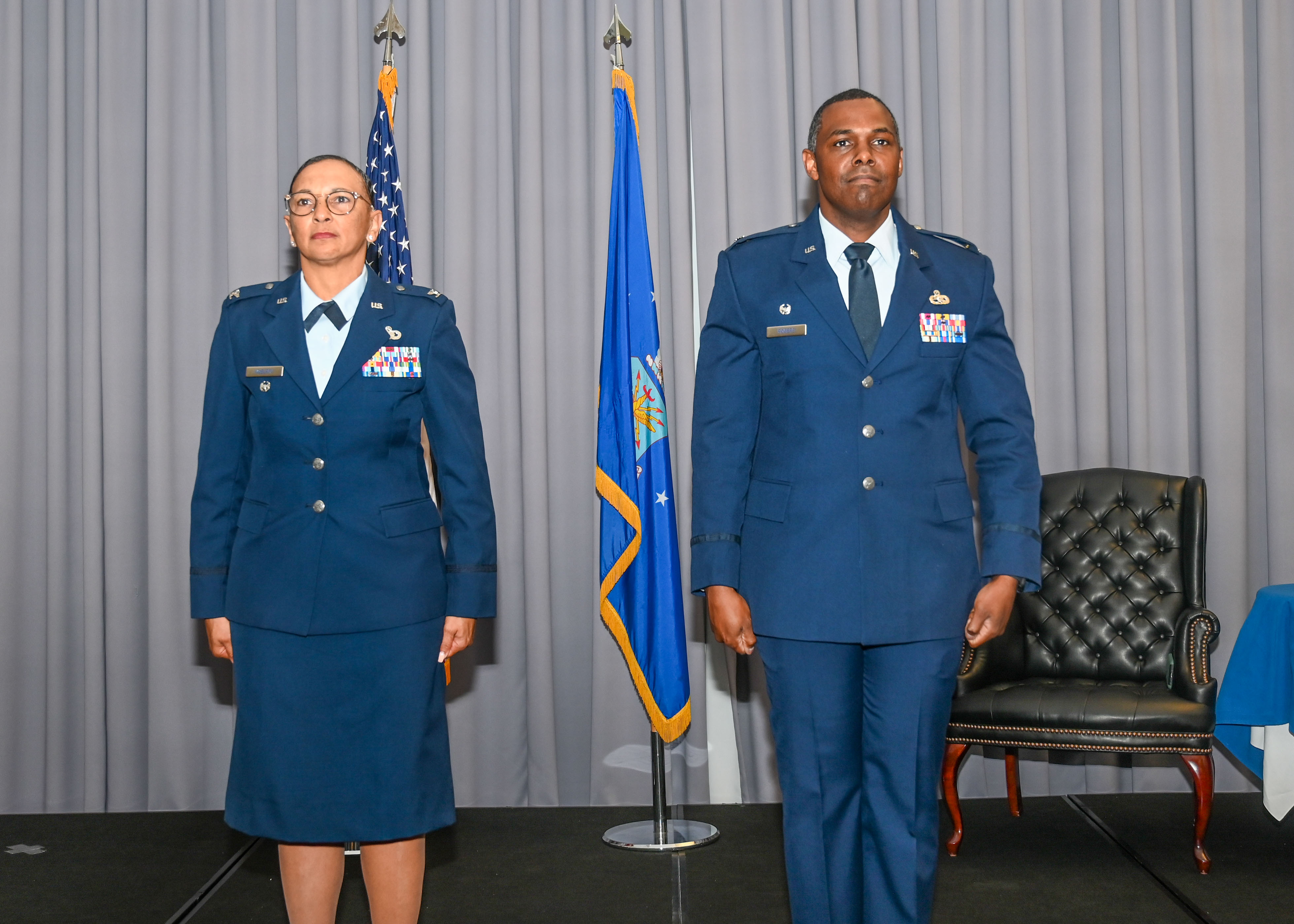 Maintenance Group commander promotes to colonel > 512th Airlift Wing ...