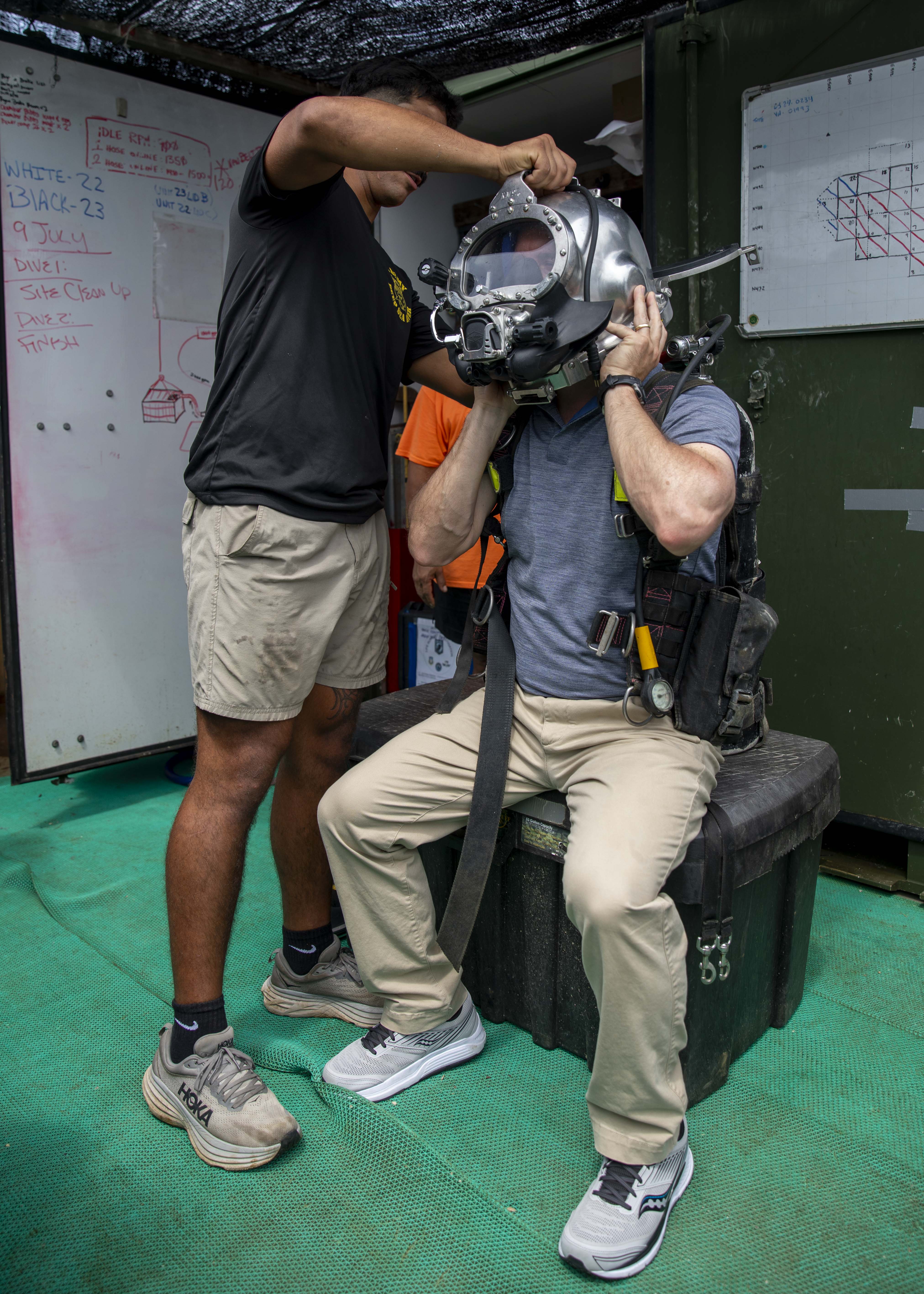 Blue Ridge CO Visits DPAA Site > United States Navy > News Stories