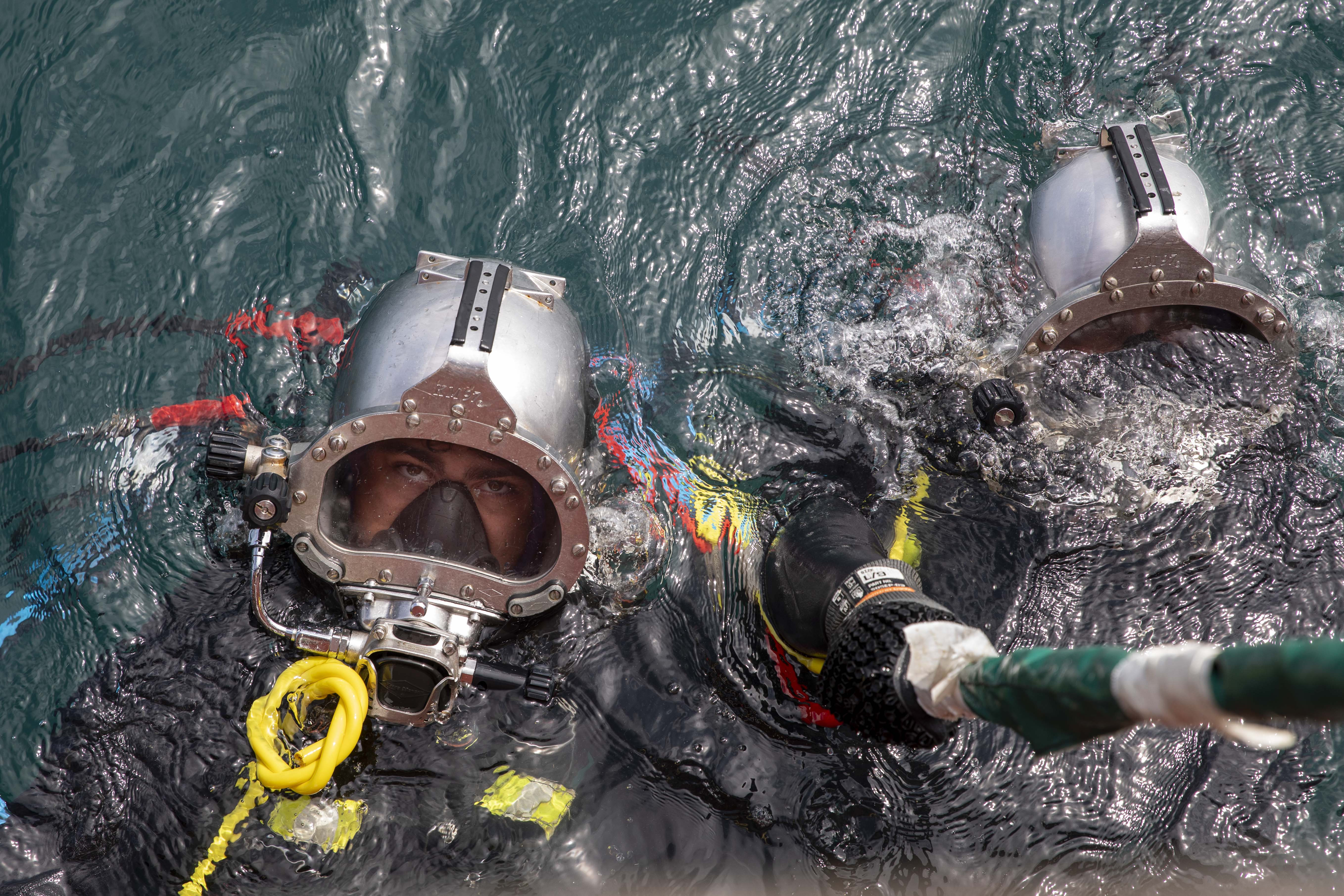 BLUE RIDGE CO VISITS DPAA SITE > U.S. Pacific Fleet > News