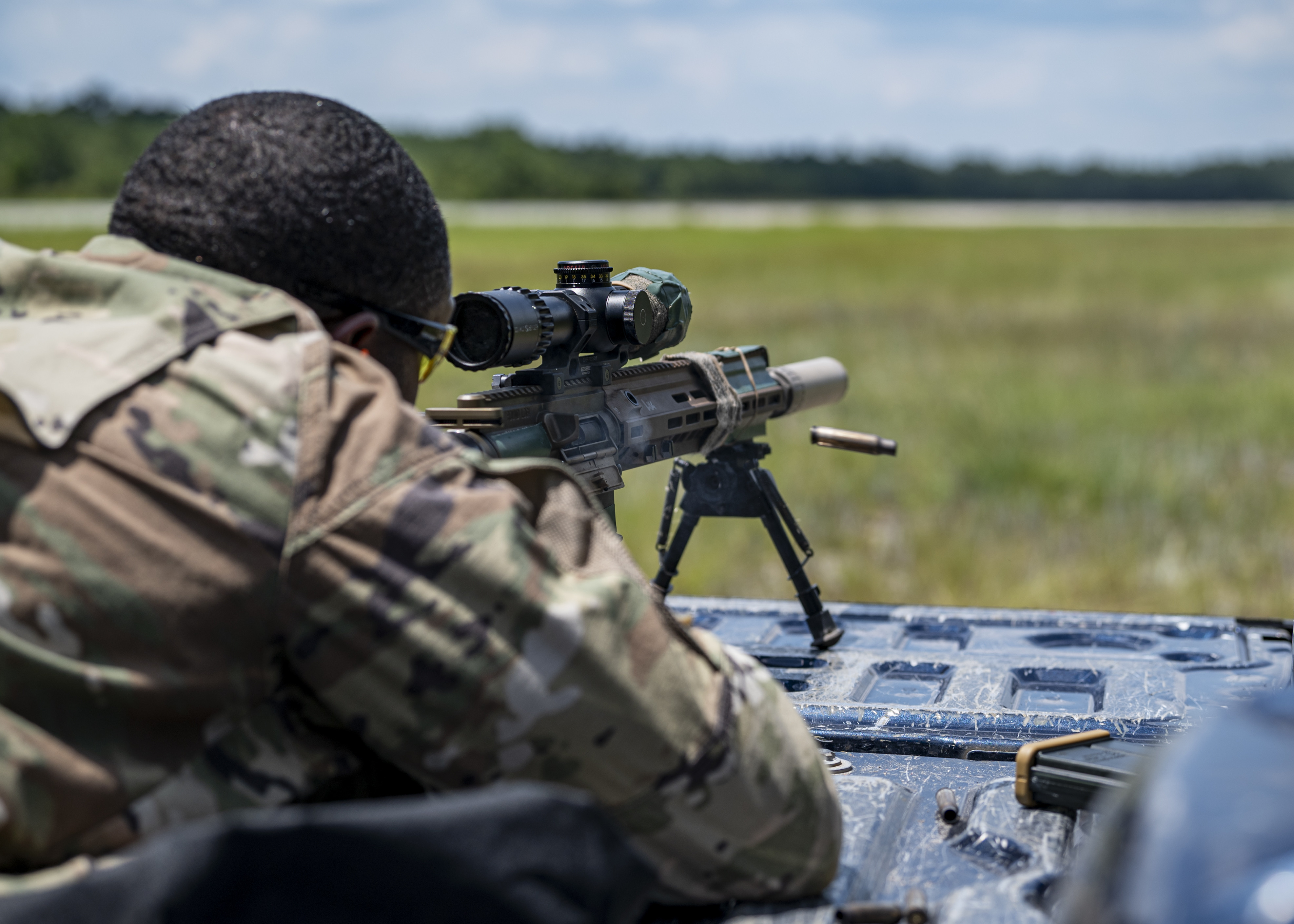 820 COS demonstrate weapons tactics and expertise > 505th Command and ...