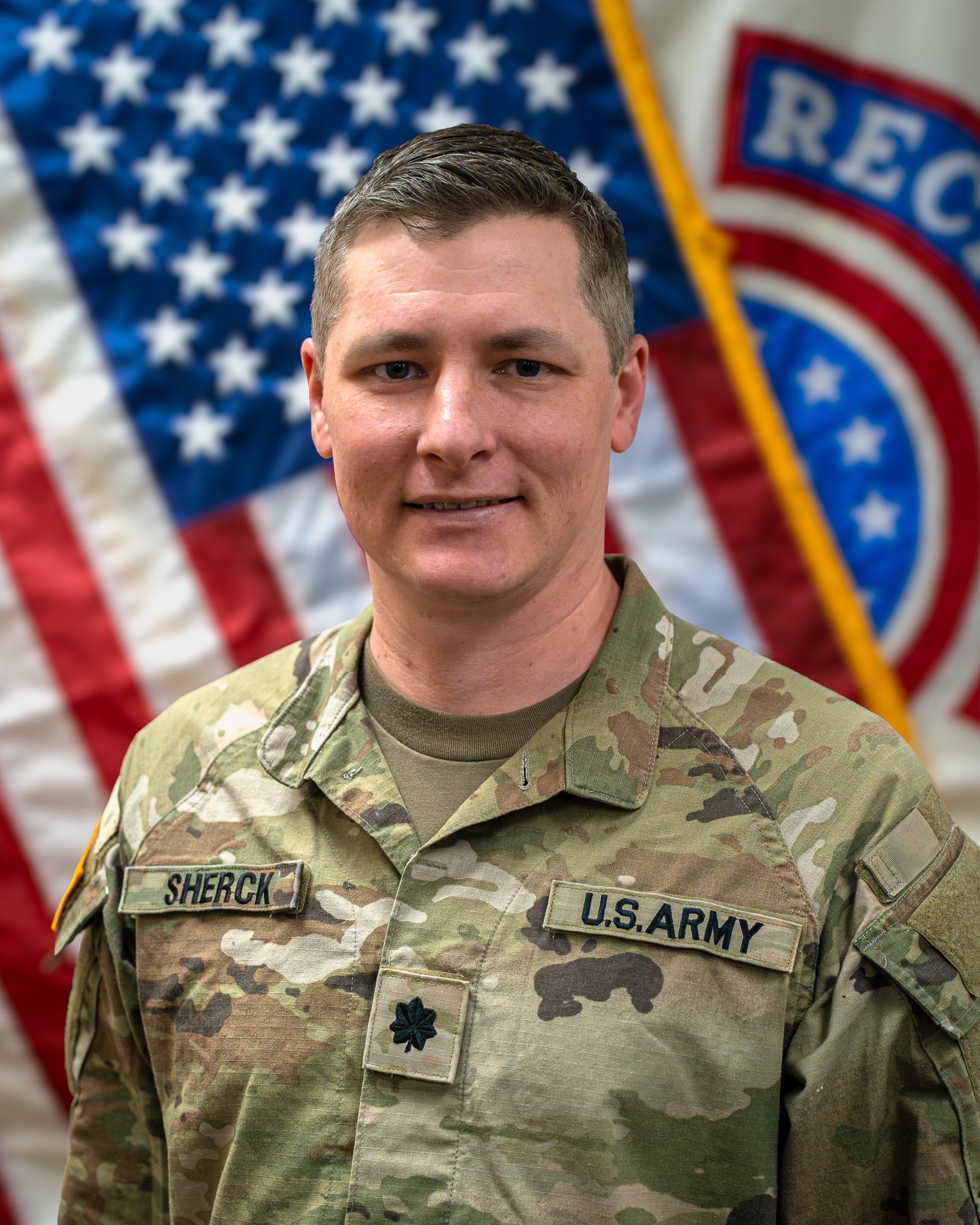 Seattle Army Recruiting Battalion Commander > U.S. ARMY RECRUITING COMMAND > Bio-Display
