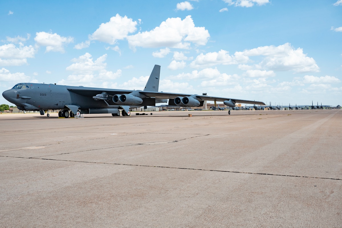 Minot B-52s arrive at Dyess > Dyess Air Force Base > News