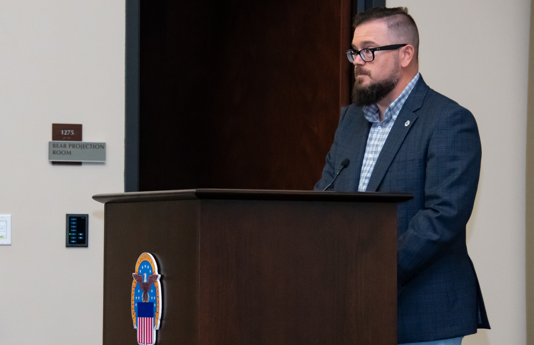 DLA Distribution finance employees recognized for service milestone ...