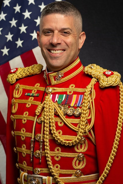 Lt. Col. Douglas R. Burian > United States Marine Band > Marine Band ...