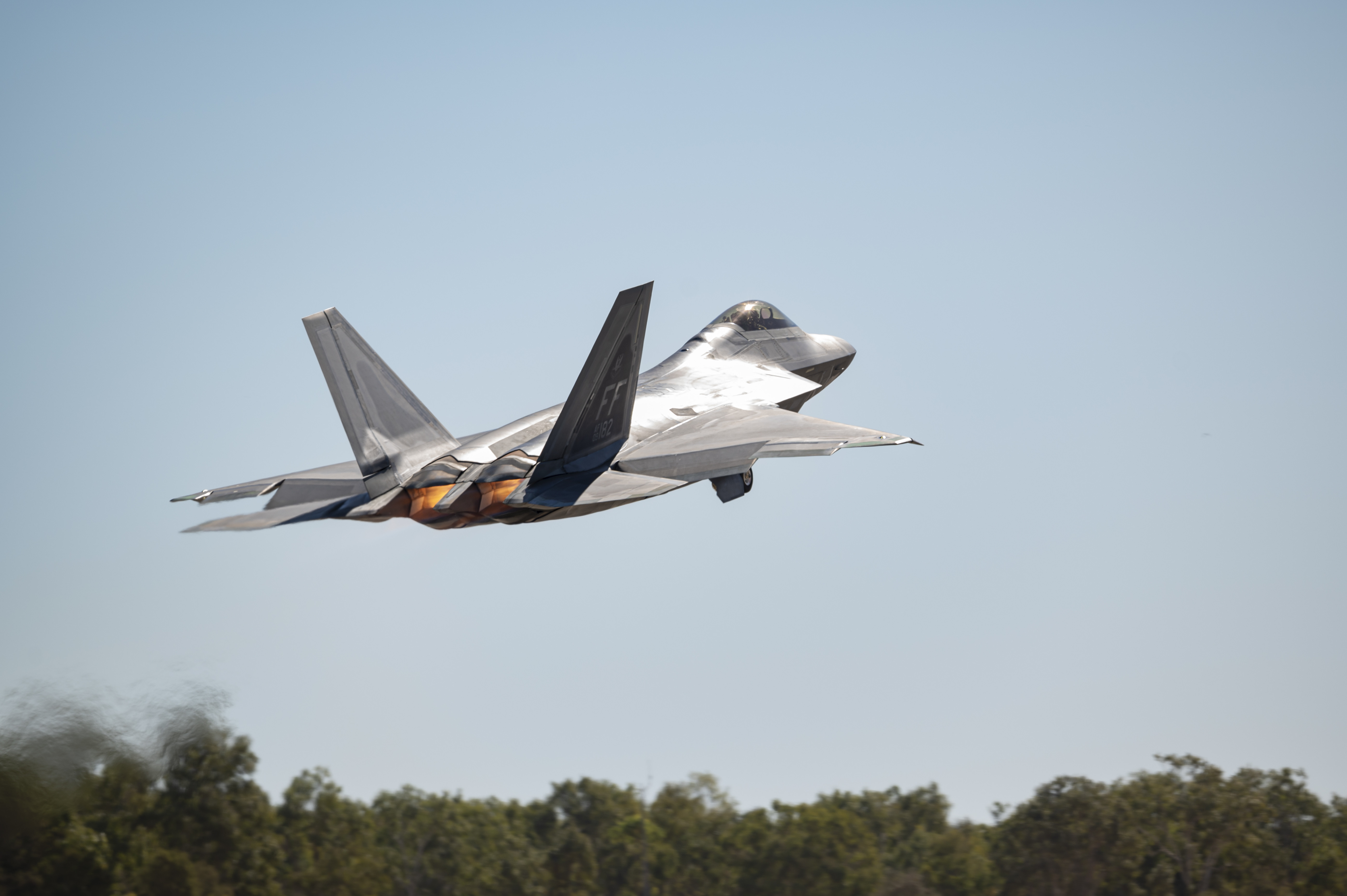 US Air Force brings premier combat jet to Exercise Pitch Black 24 ...