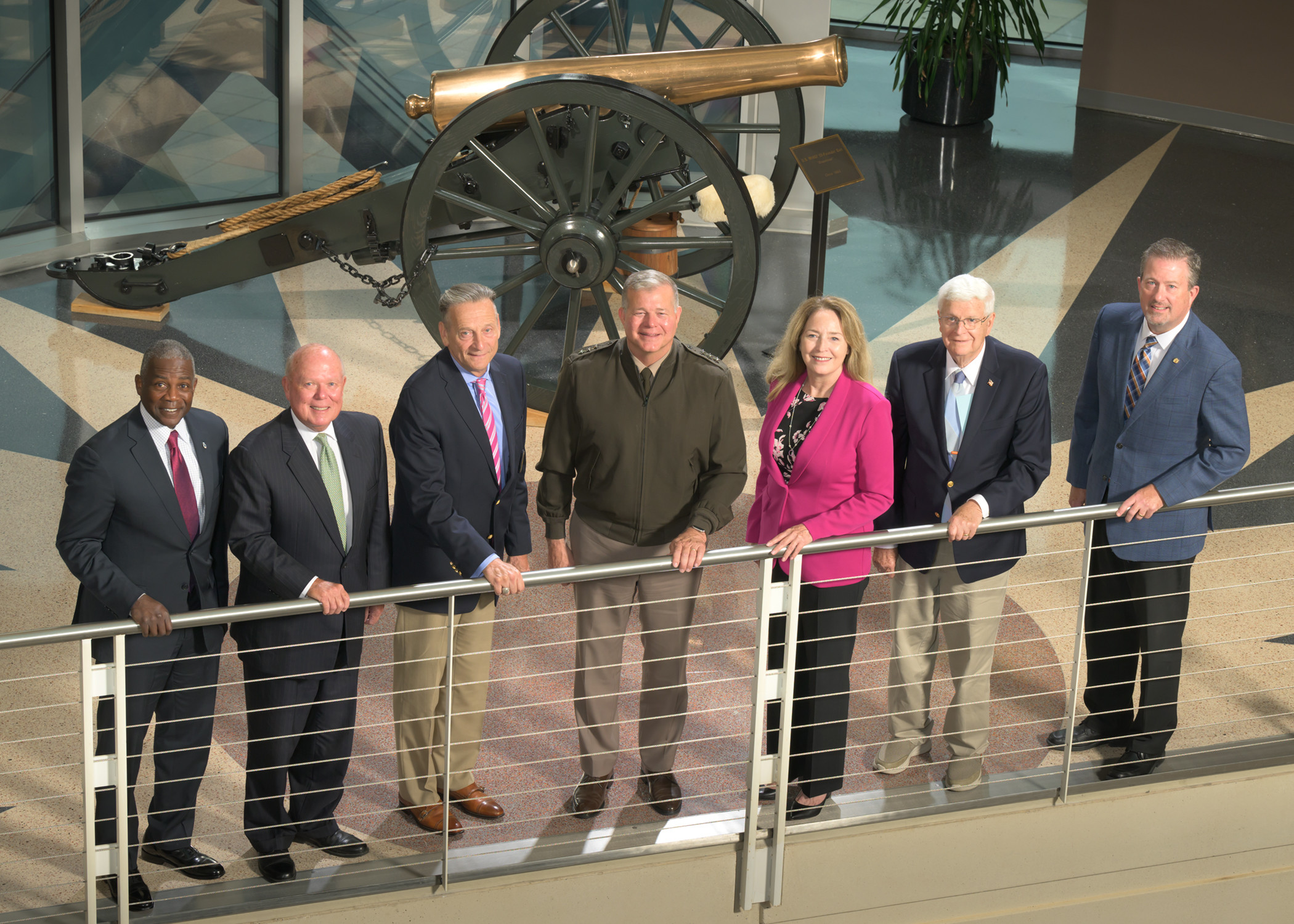 Former DLA directors help chart agency’s course ahead > Defense ...