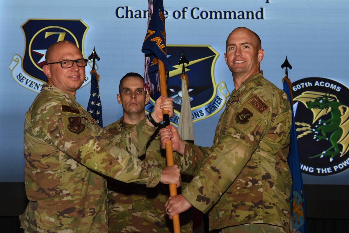 607 ACOMS hosts change of command 2024 > Osan Air Base > Article Display
