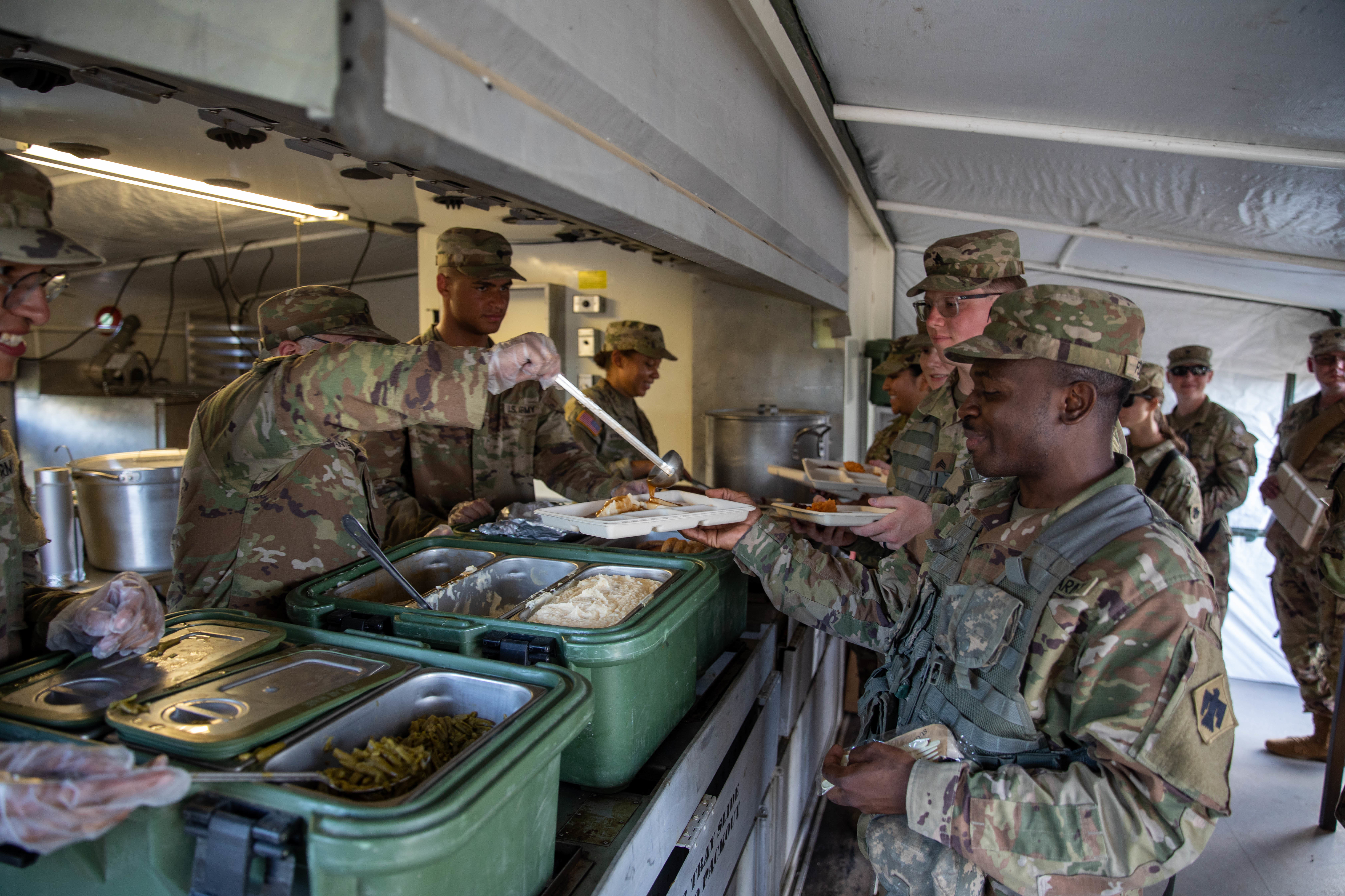 700th BSB Soldiers train to operate, defend logistics hub > Defense ...