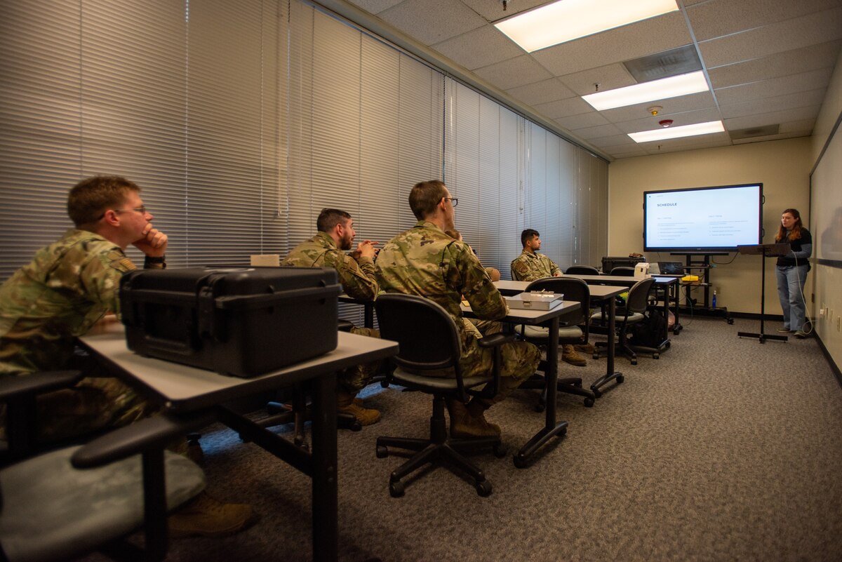 60th MXG spearheads new drone aircraft inspection program > Travis Air ...