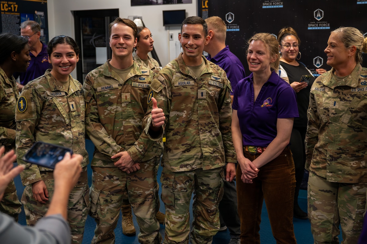 USSF astronaut, team meet launch-supporting service members ...