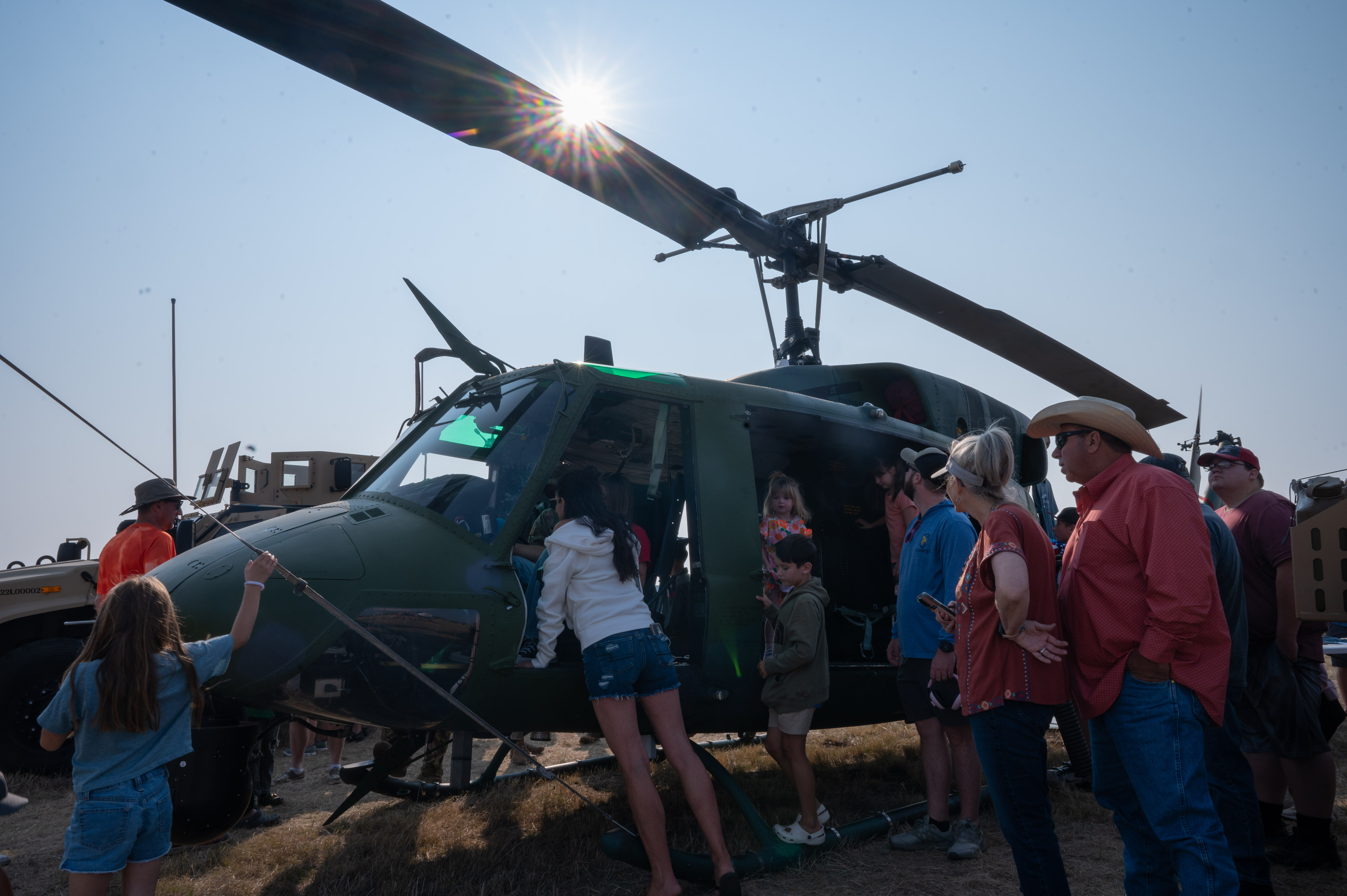 Thunderbirds roar over Wyoming > F.E. Warren Air Force Base > News