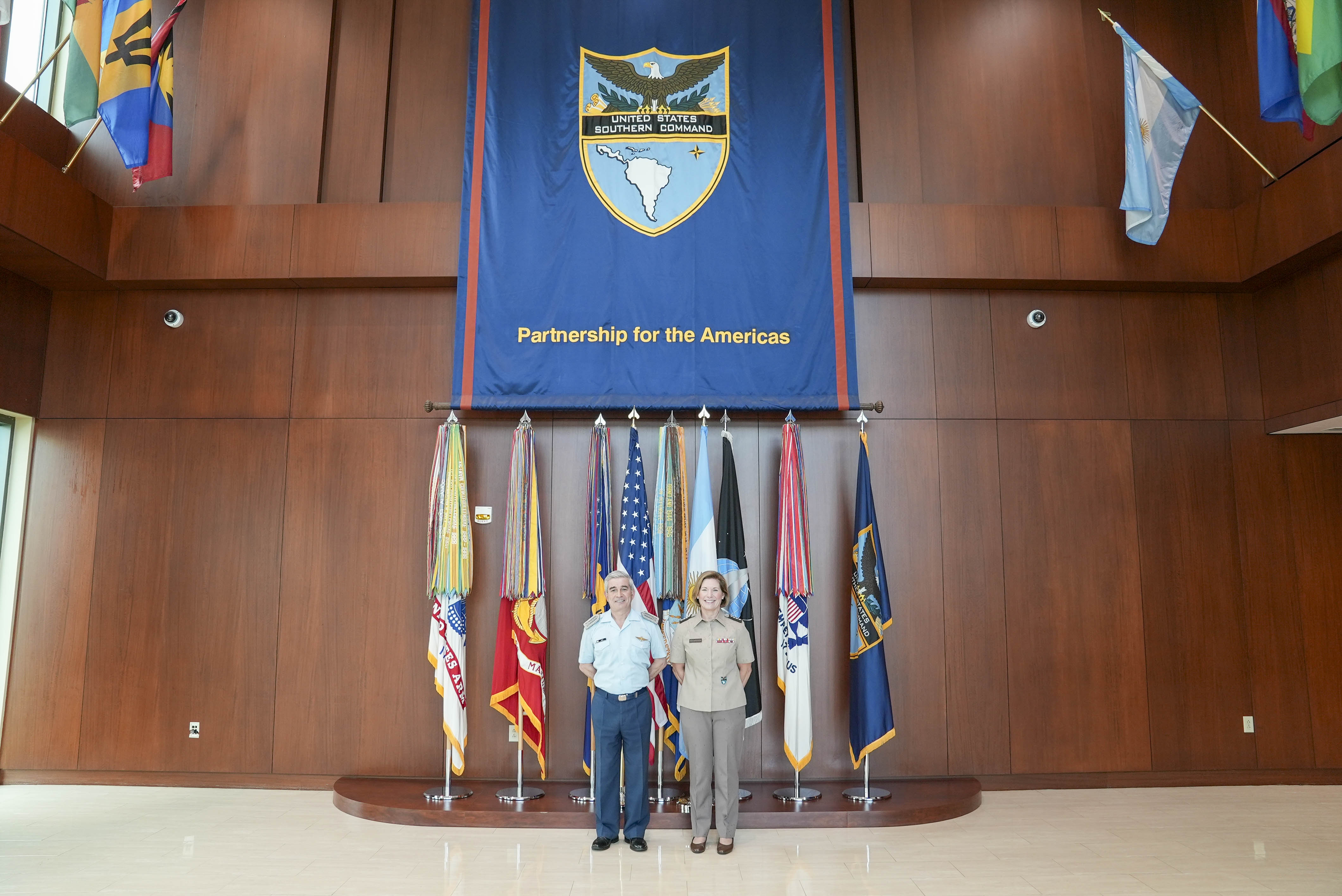 Argentina’s top military officer visits SOUTHCOM > U.S. Southern ...