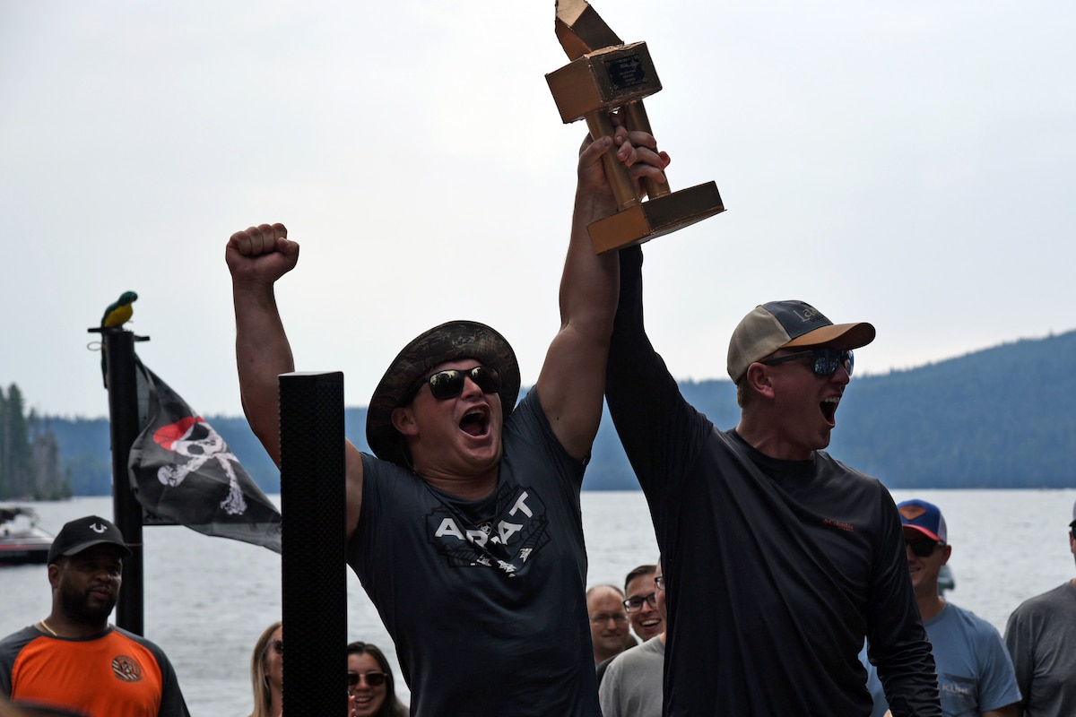 Team Kingsley participates in 2nd annual Cardboard Boat Race > 165th ...
